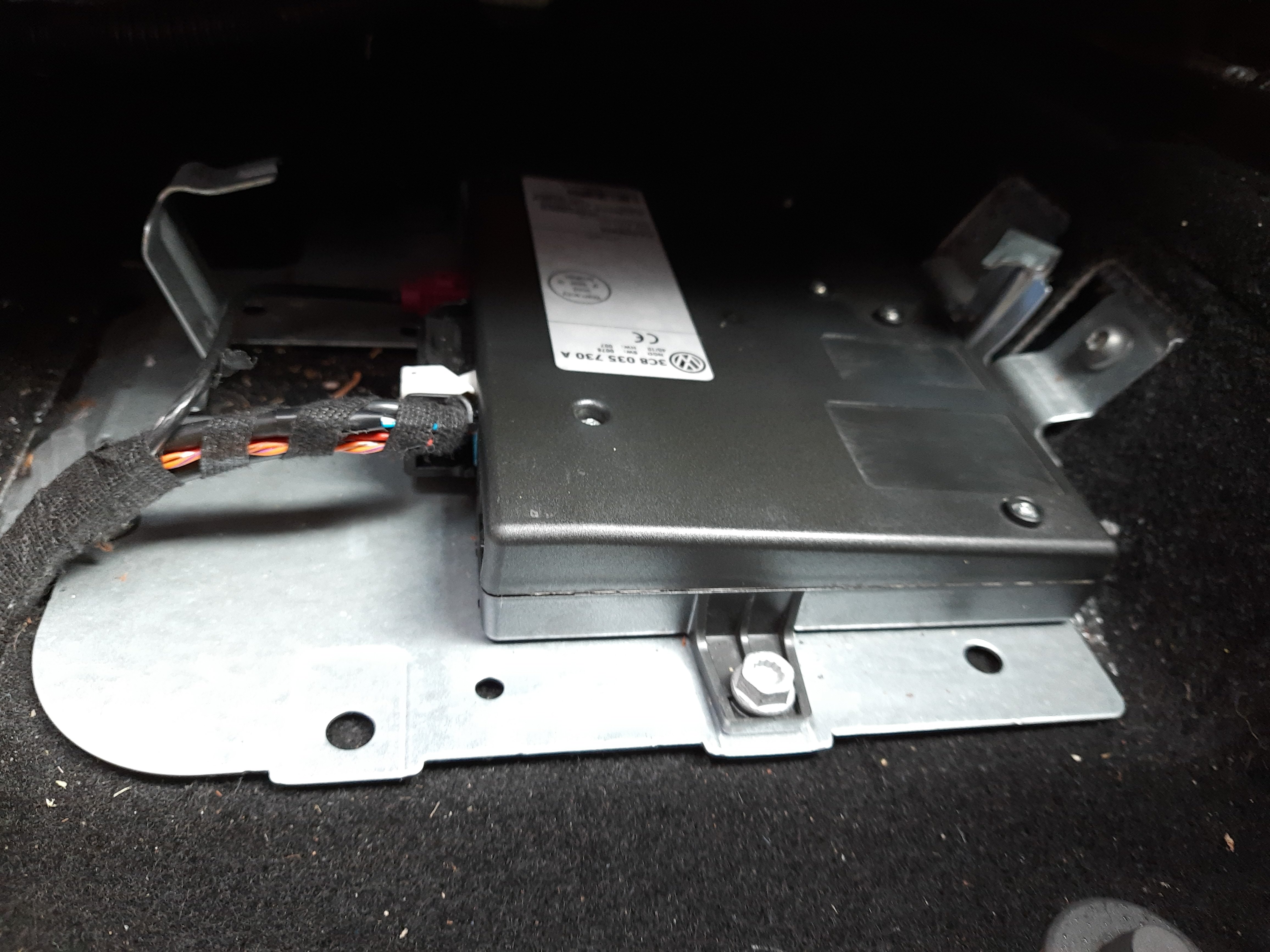 Switch off Bluetooth? - Skoda Superb Mk2 (2008-2015) - BRISKODA