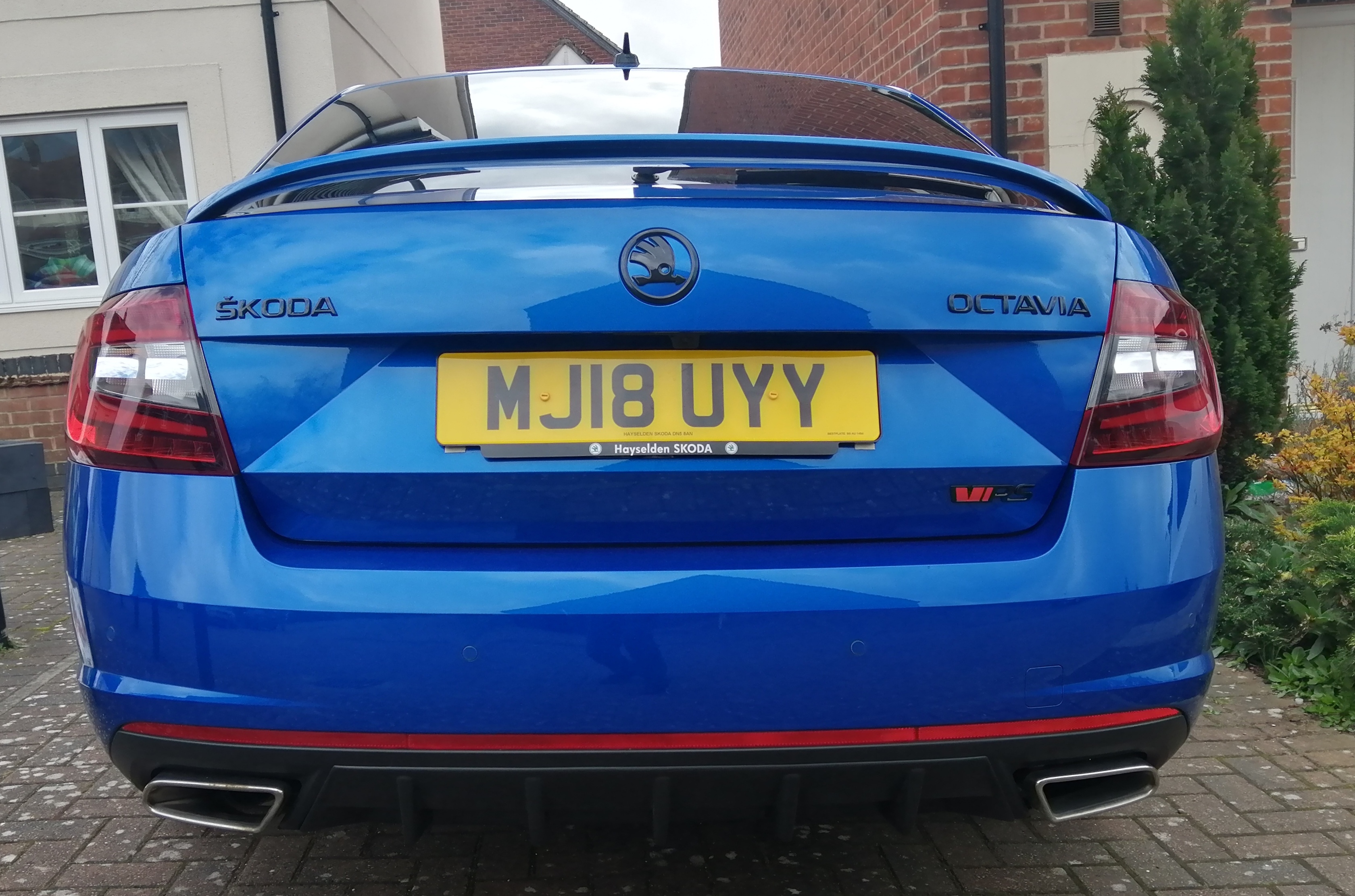 'Skoda Octavia' black lettering - Skoda Octavia Mk3 (2013 - 2020 ...