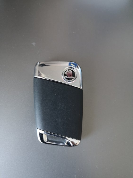 Key fob replacement - Skoda Superb Mk3 (2015 - 2023) - BRISKODA