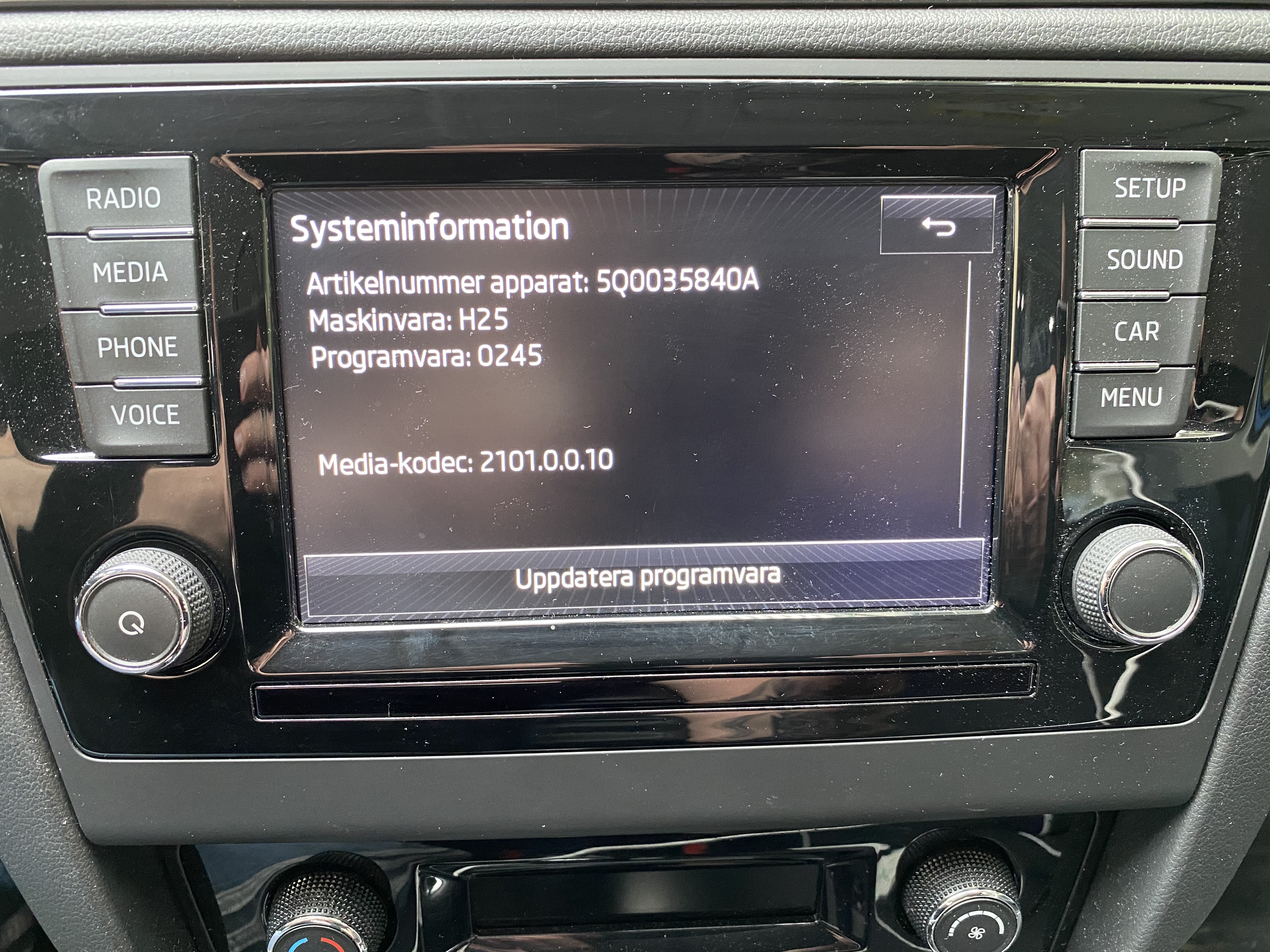 Firmware Škoda Rapid 2016 - Skoda Rapid Guides - BRISKODA