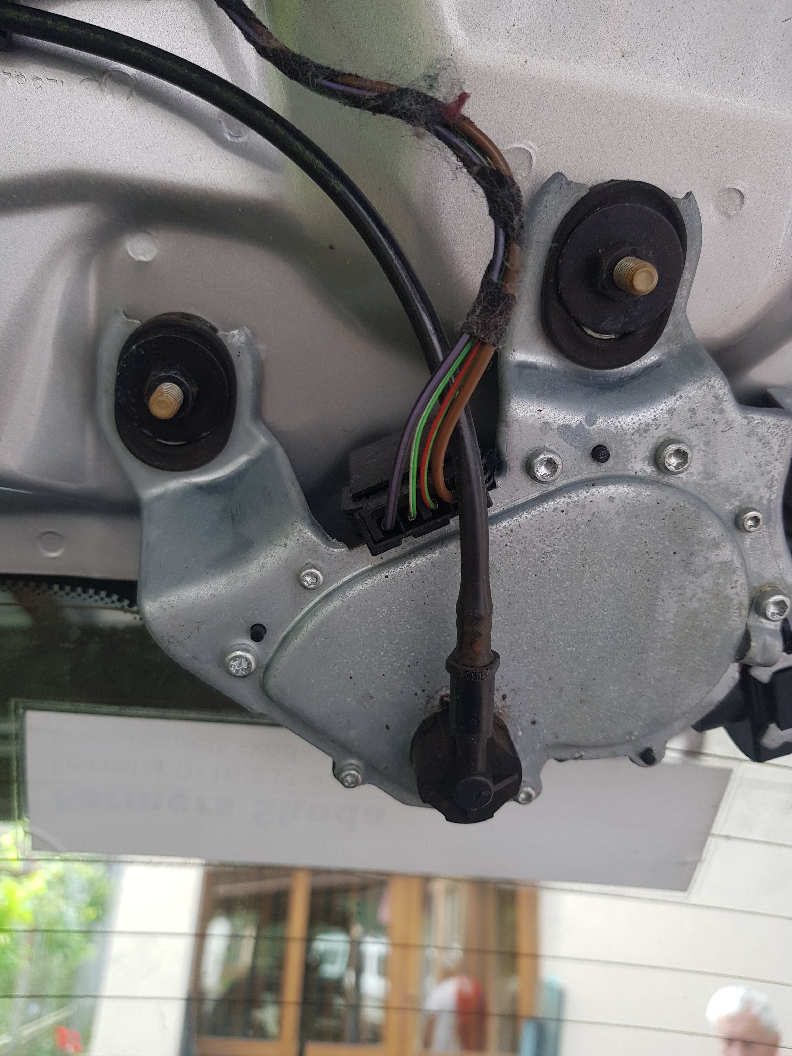 Octavia 2 Rear Wiper Retrofit - Skoda Octavia Mk2 (2004 - 2013) - BRISKODA