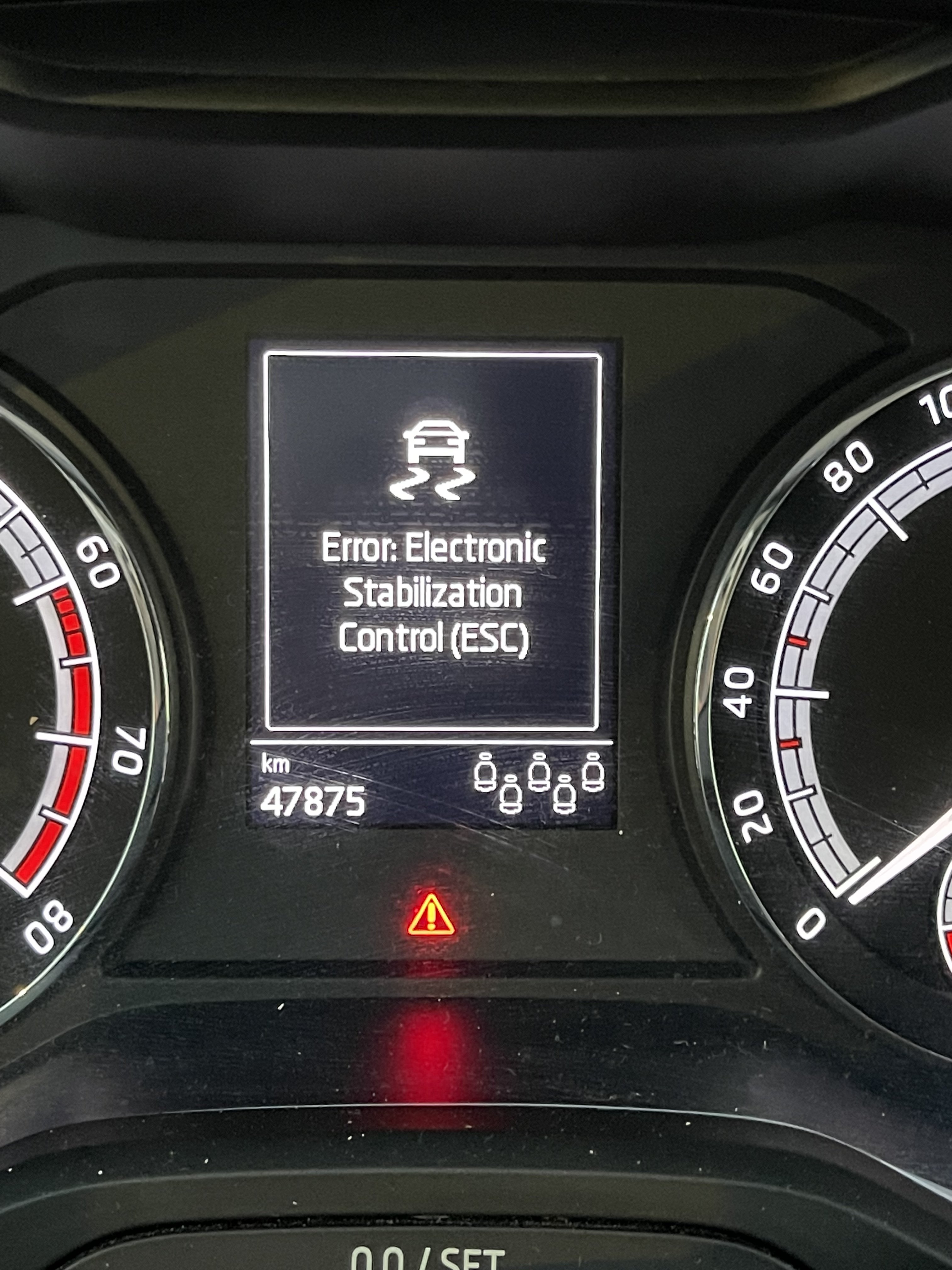 Engine sudden stop and all alarms go off - Skoda Kodiaq MK1 (2017-2023 ...
