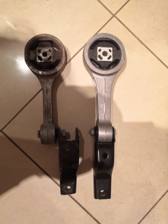 Don't use poly dog-bone mount bushes... - Page 2 - Skoda Fabia Mk3 ...