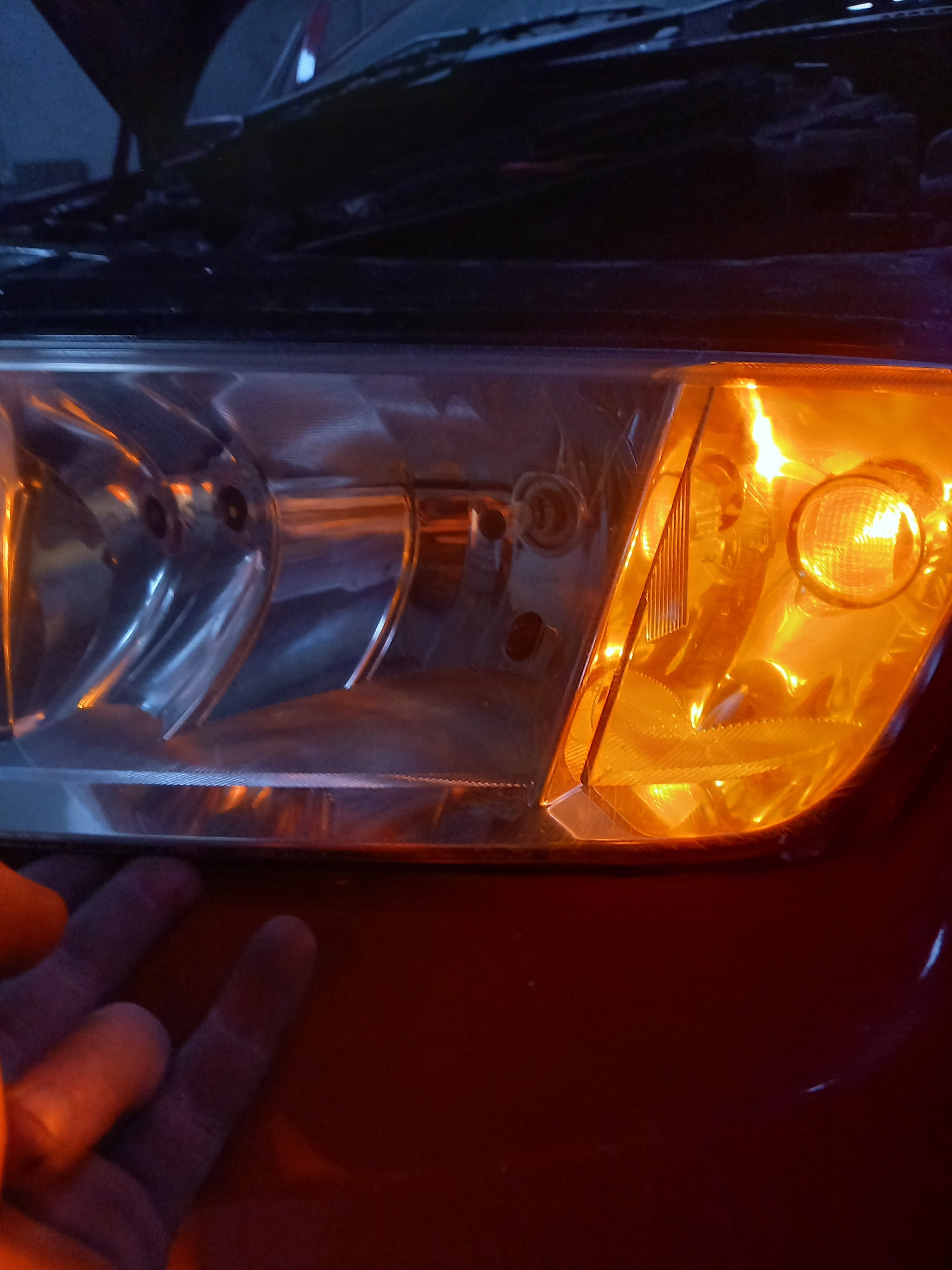 Headlight problem - Fabia Projects - BRISKODA