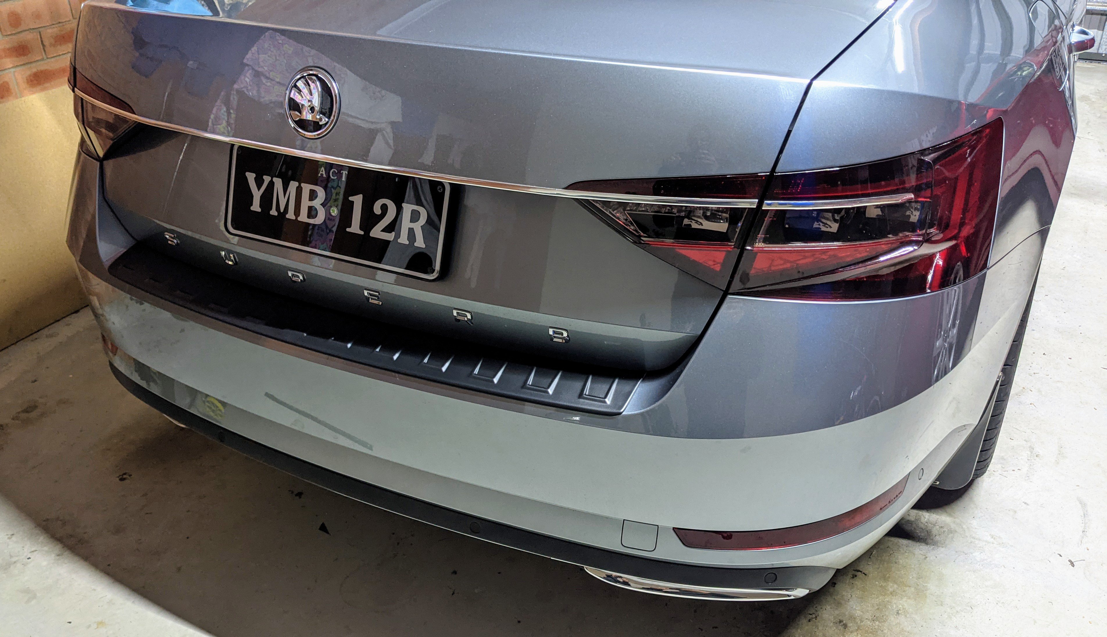 Superb iV Estate boot liner - Skoda Superb Mk3 (2015 - 2023) - BRISKODA