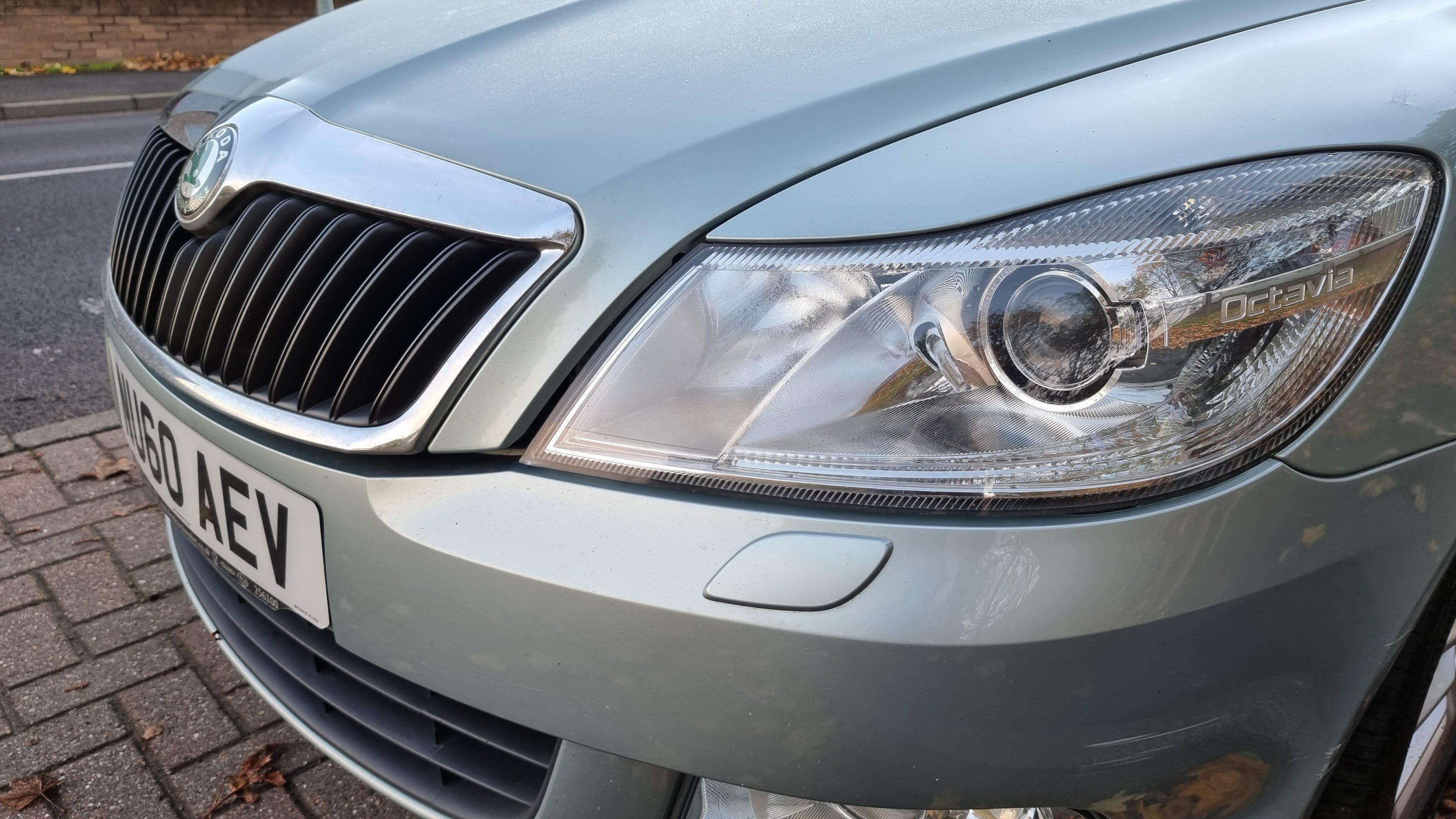 Bonnet adjustment? - Skoda Octavia Mk2 (2004 - 2013) - BRISKODA