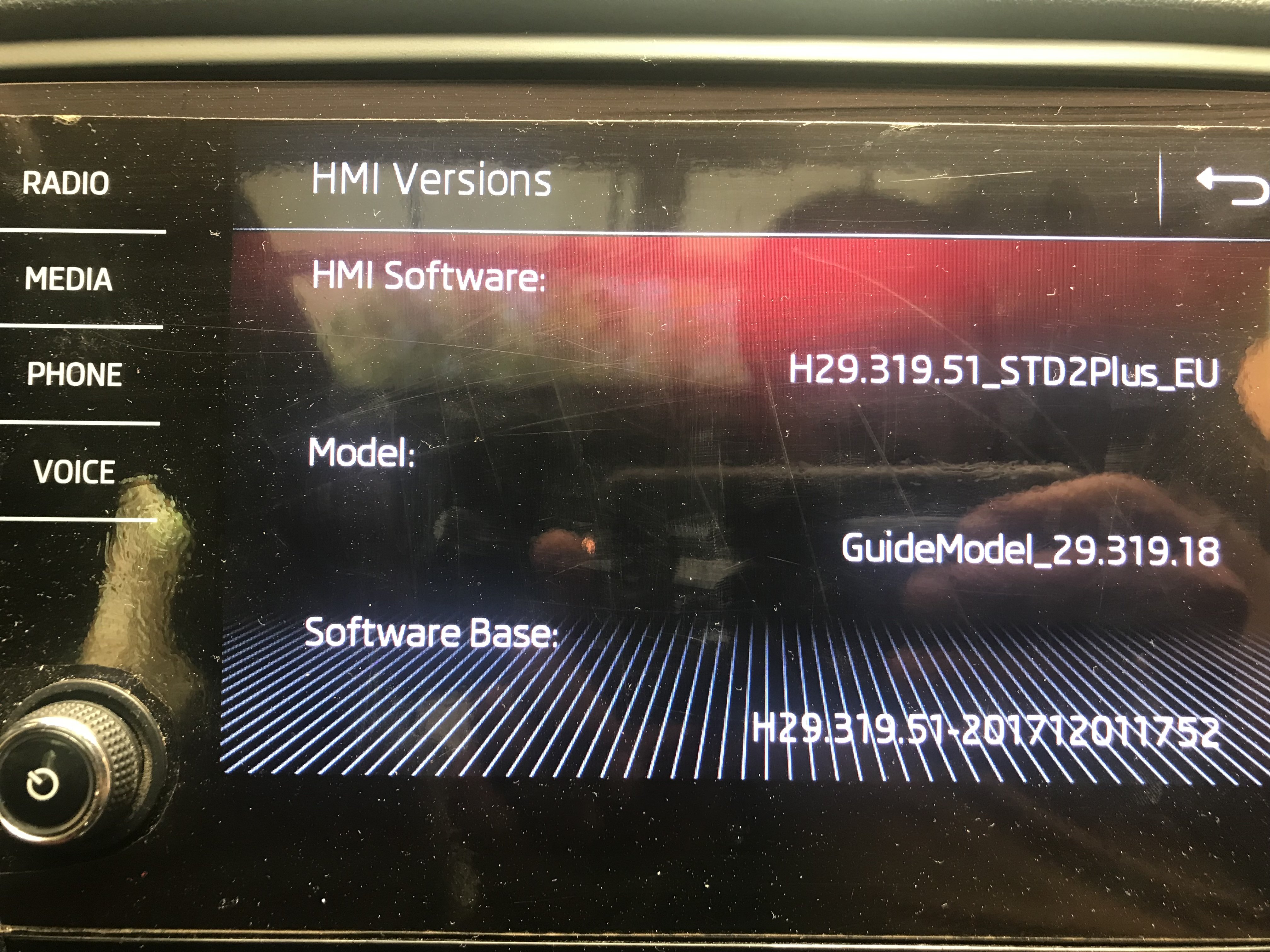 5Q0035840A Octavia Screen - Skoda Octavia Mk3 (2013 - 2020) - BRISKODA