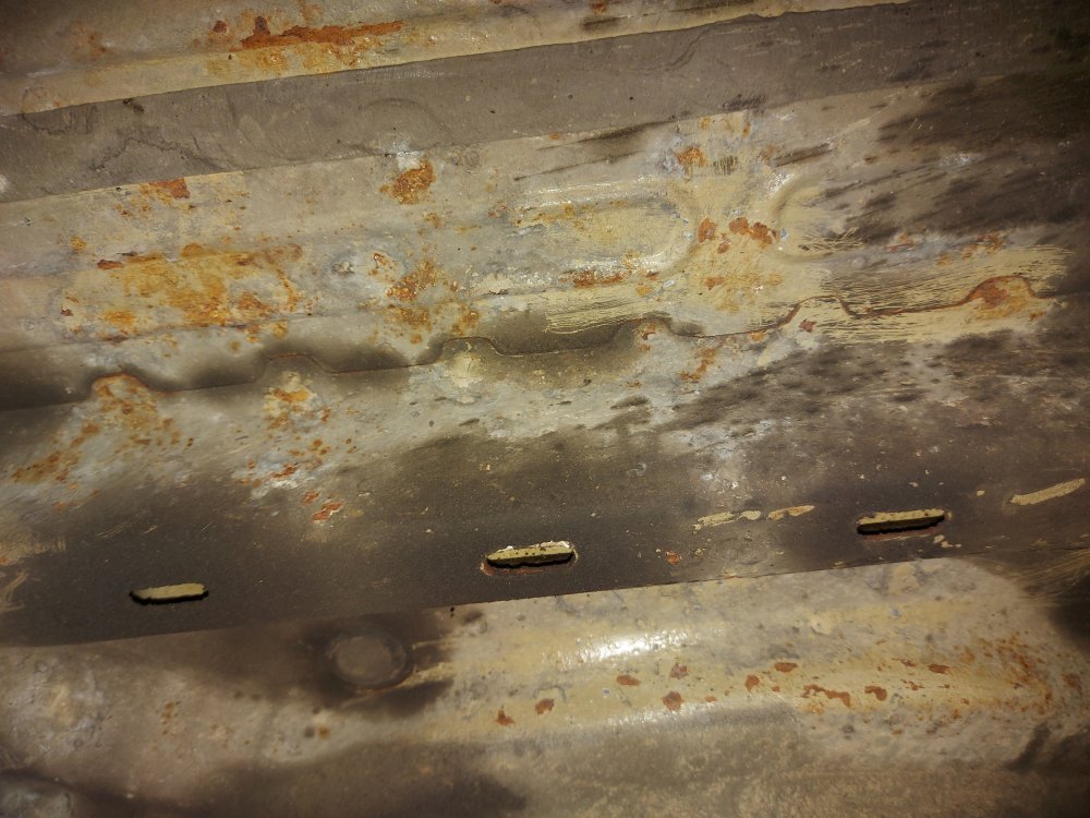 Rear subframe corrosion. - Skoda Superb Mk2 (2008-2015) - BRISKODA