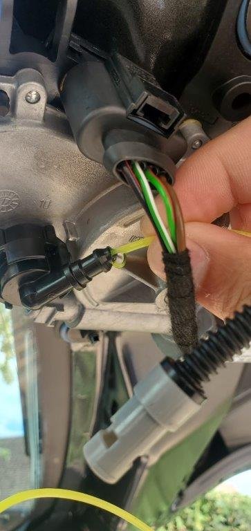 Blocked Rear Washer Jet Fix (Superb Liftback/Hatch/Saloon) - Skoda ...