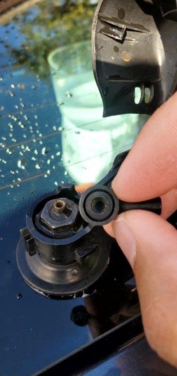 Blocked Rear Washer Jet Fix (Superb Liftback/Hatch/Saloon) - Skoda ...