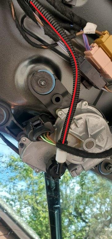 Blocked Rear Washer Jet Fix (Superb Liftback/Hatch/Saloon) - Skoda ...