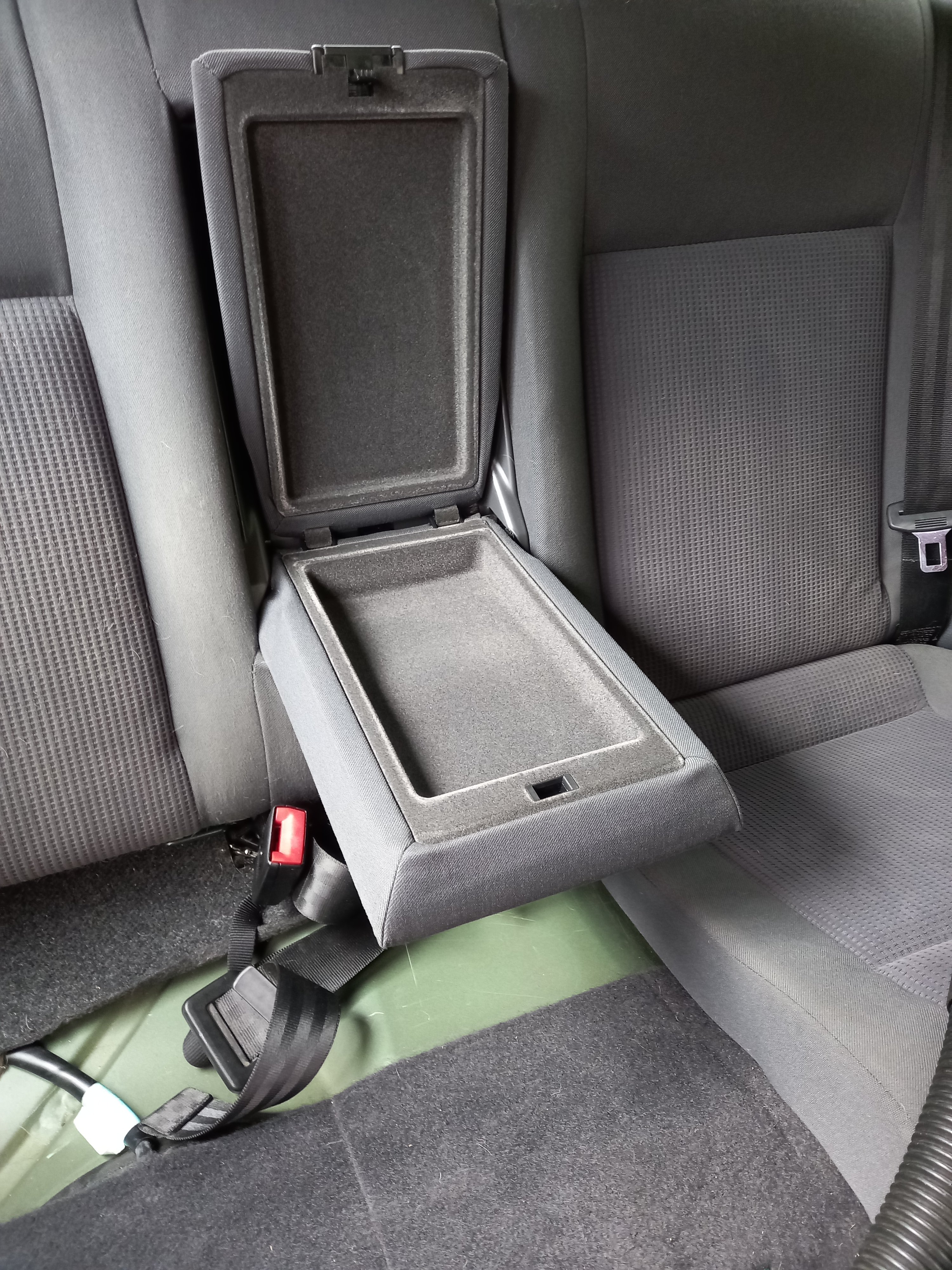 Skoda Fabia vRS leather seat option - brochure or documents? - Page 2 ...