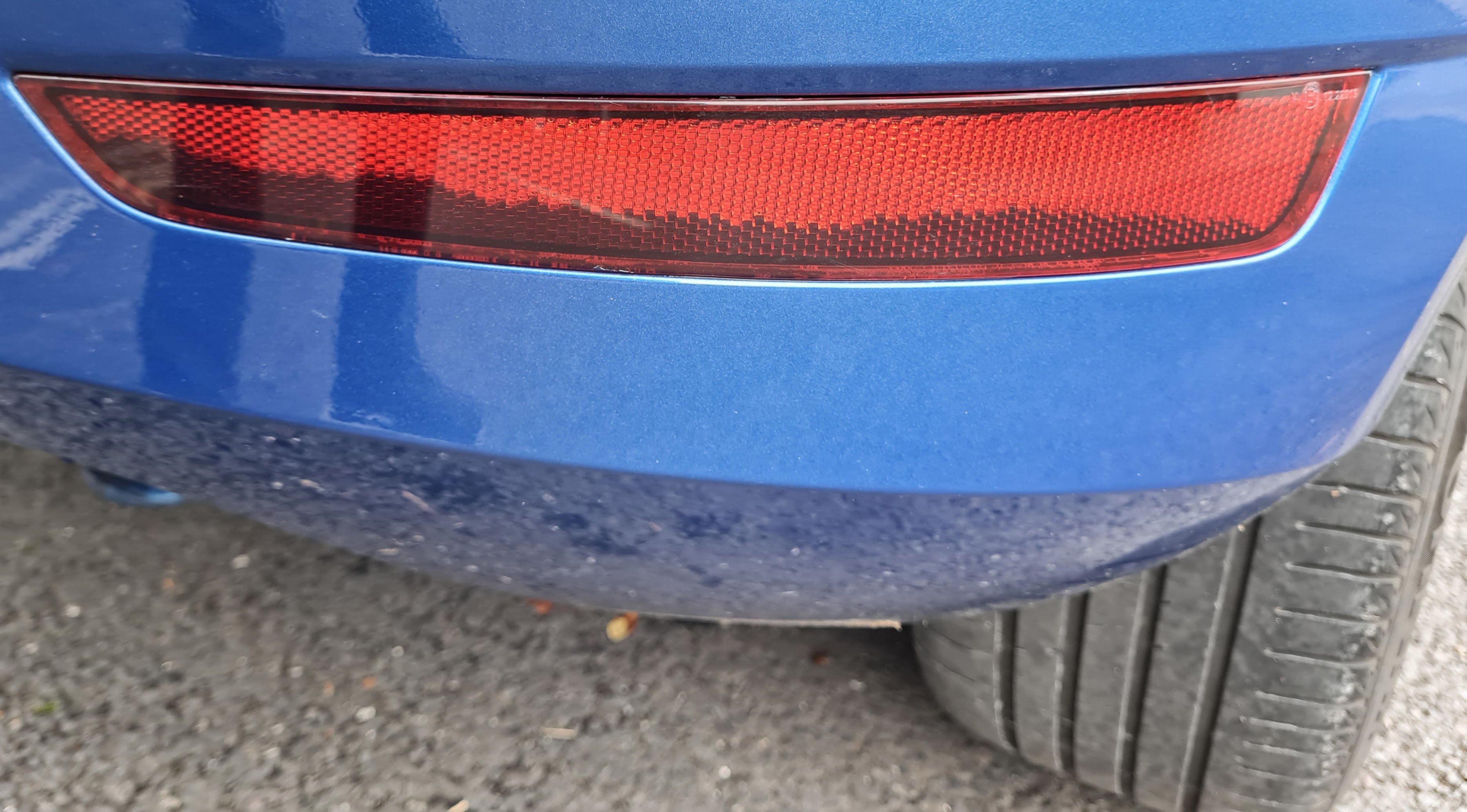 Rear reflector replacement - Skoda Fabia Mk3 (2014-2021) - BRISKODA