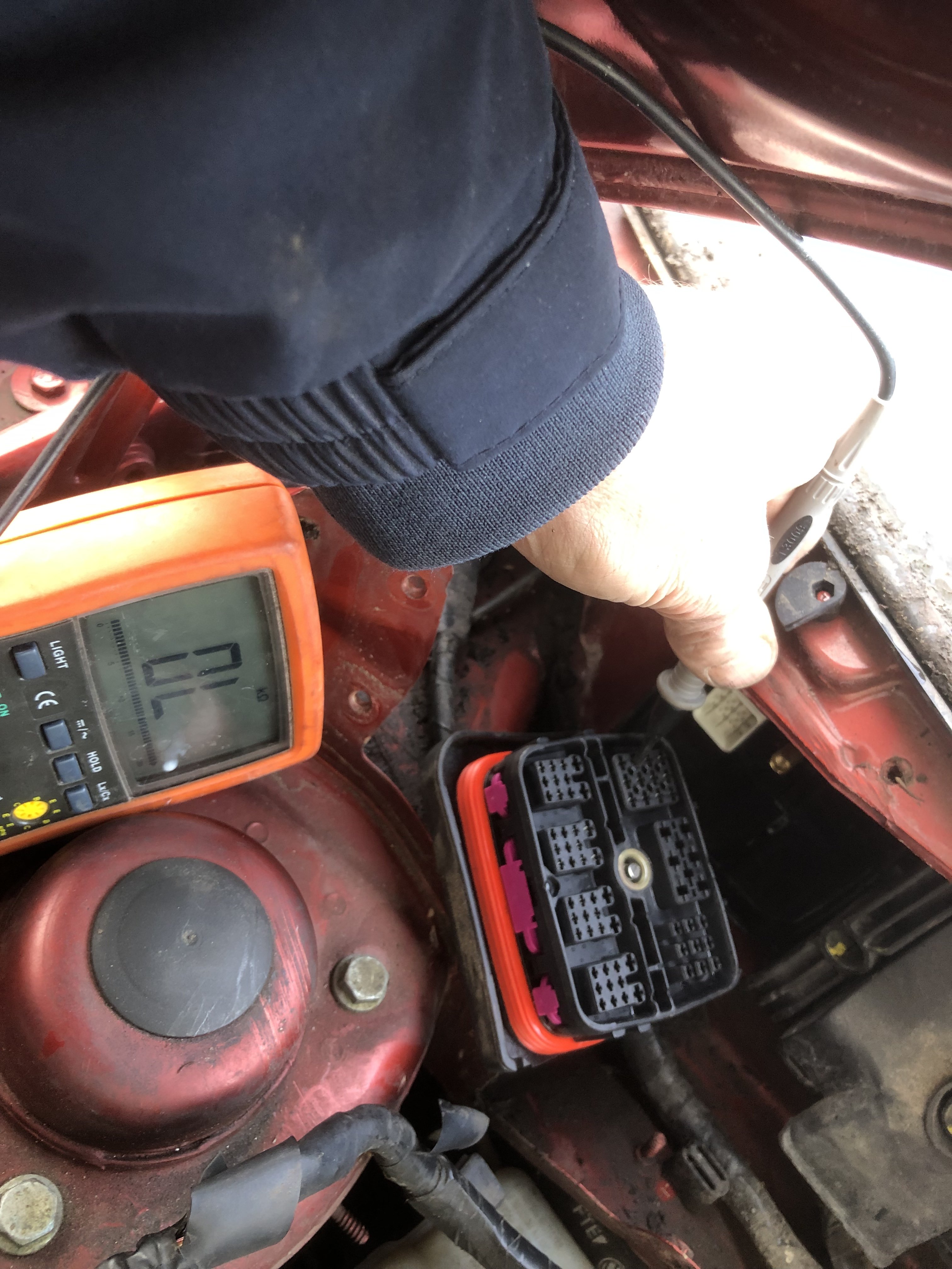 Battery sensor wire routing? - Skoda Fabia Mk1 (1999-2007) - BRISKODA