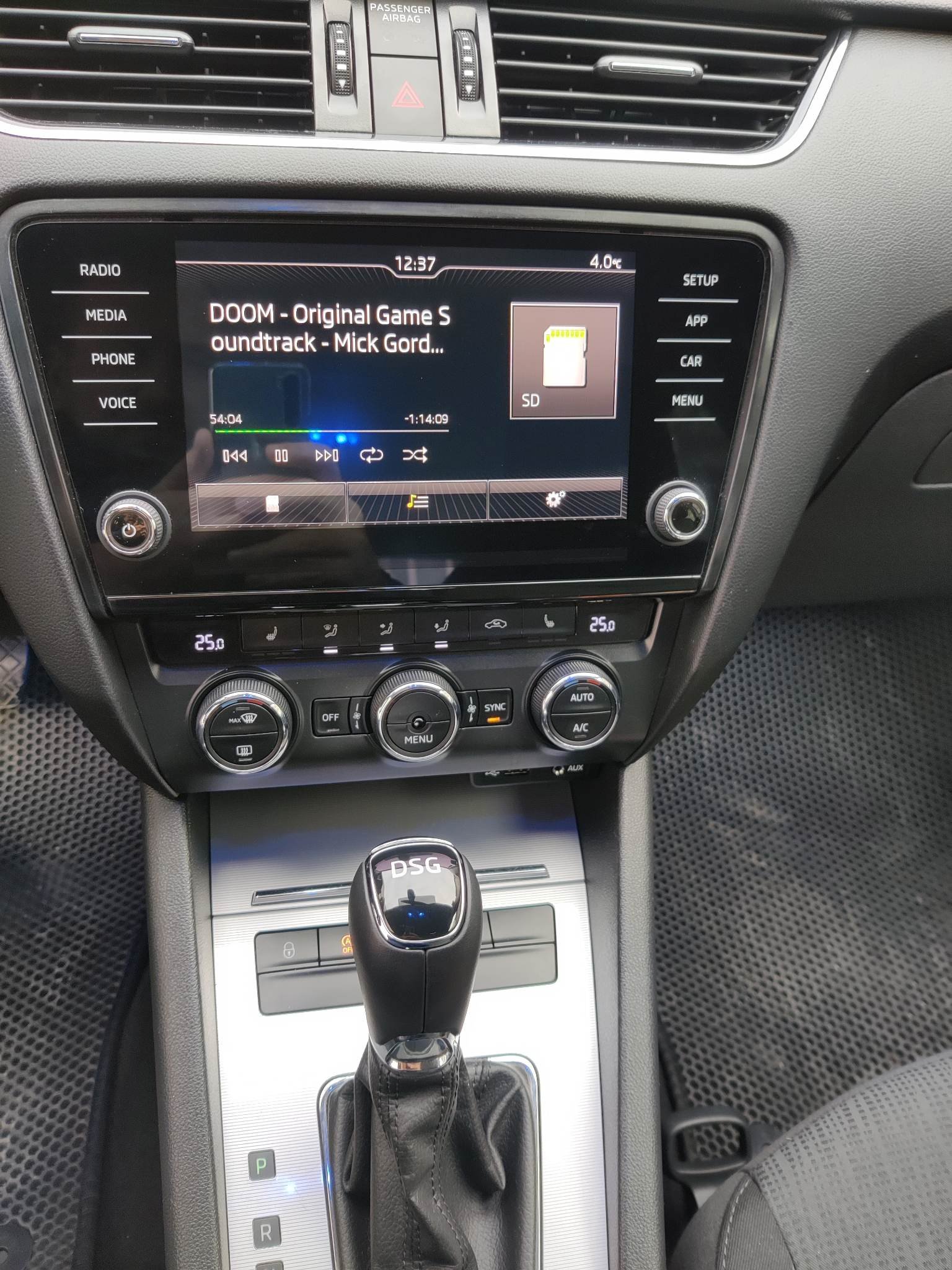 Octavia 3 climatronic upgrade to touch panel - Skoda Octavia Mk3 (2013 ...