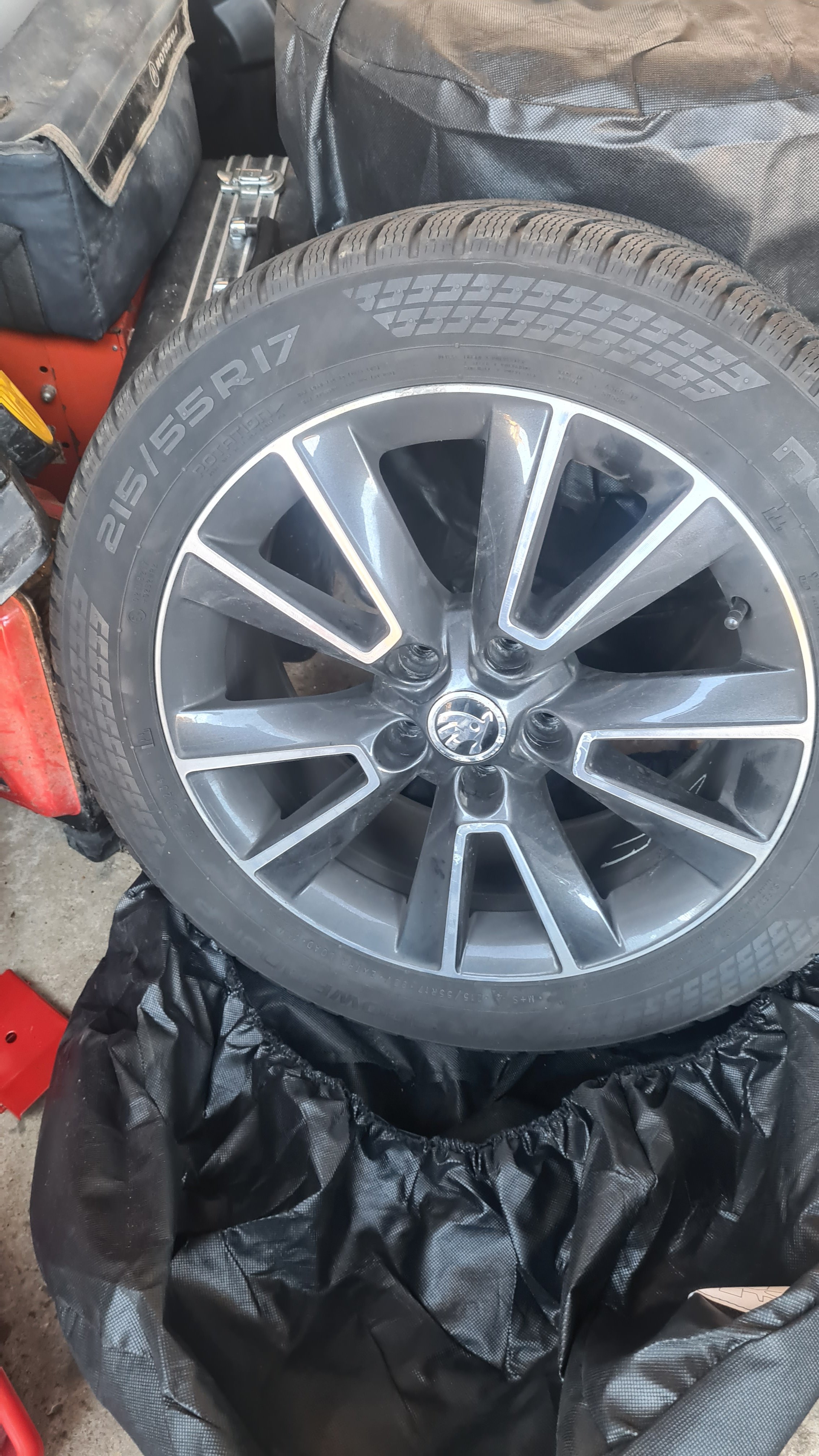 Skoda Karoq (& Others) 17 inch Winter Wheels/Tyre set - Wheels & Tyres ...