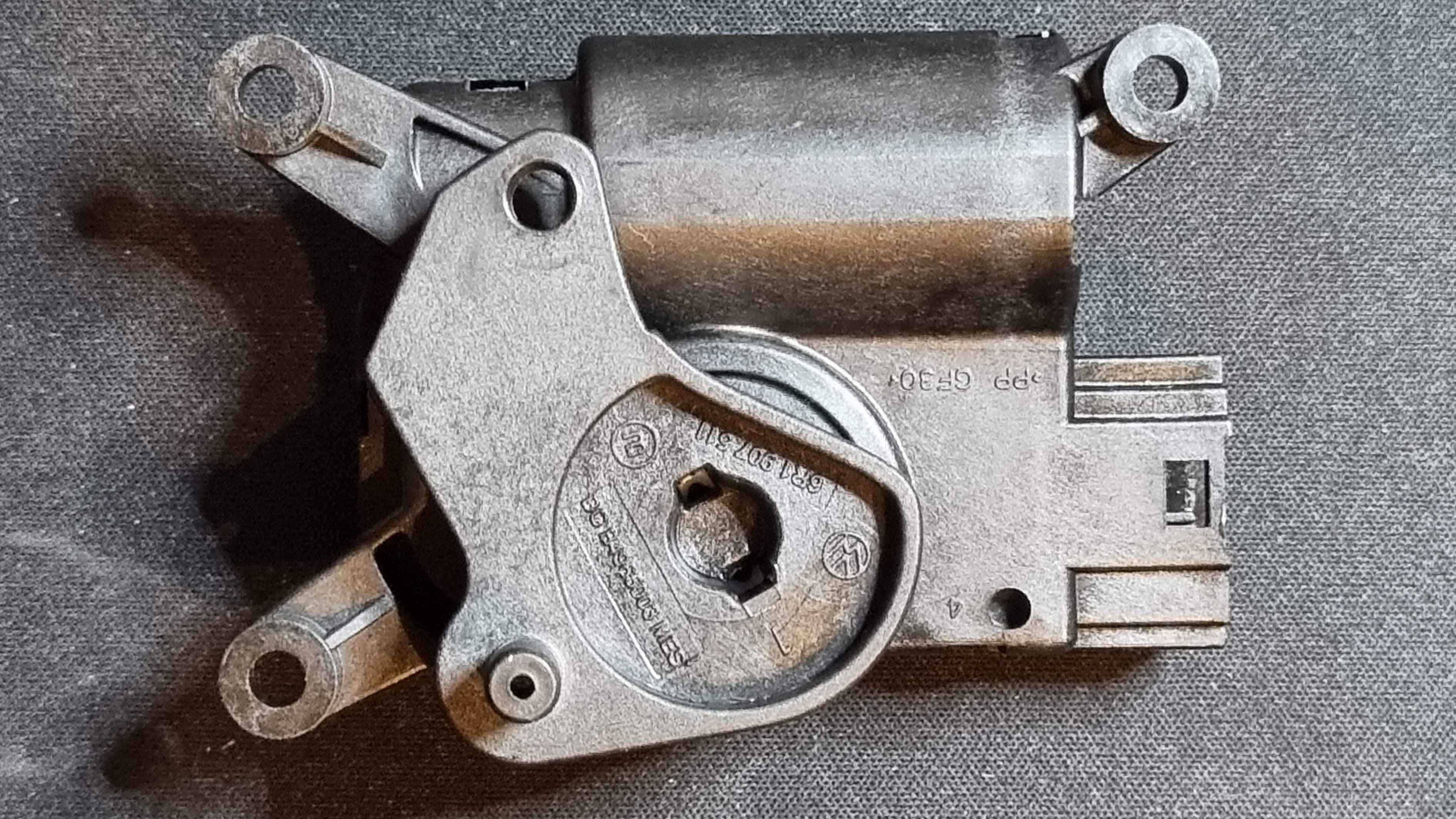 Looking for V68 motor part number - Skoda Rapid & Spaceback (2012 ...