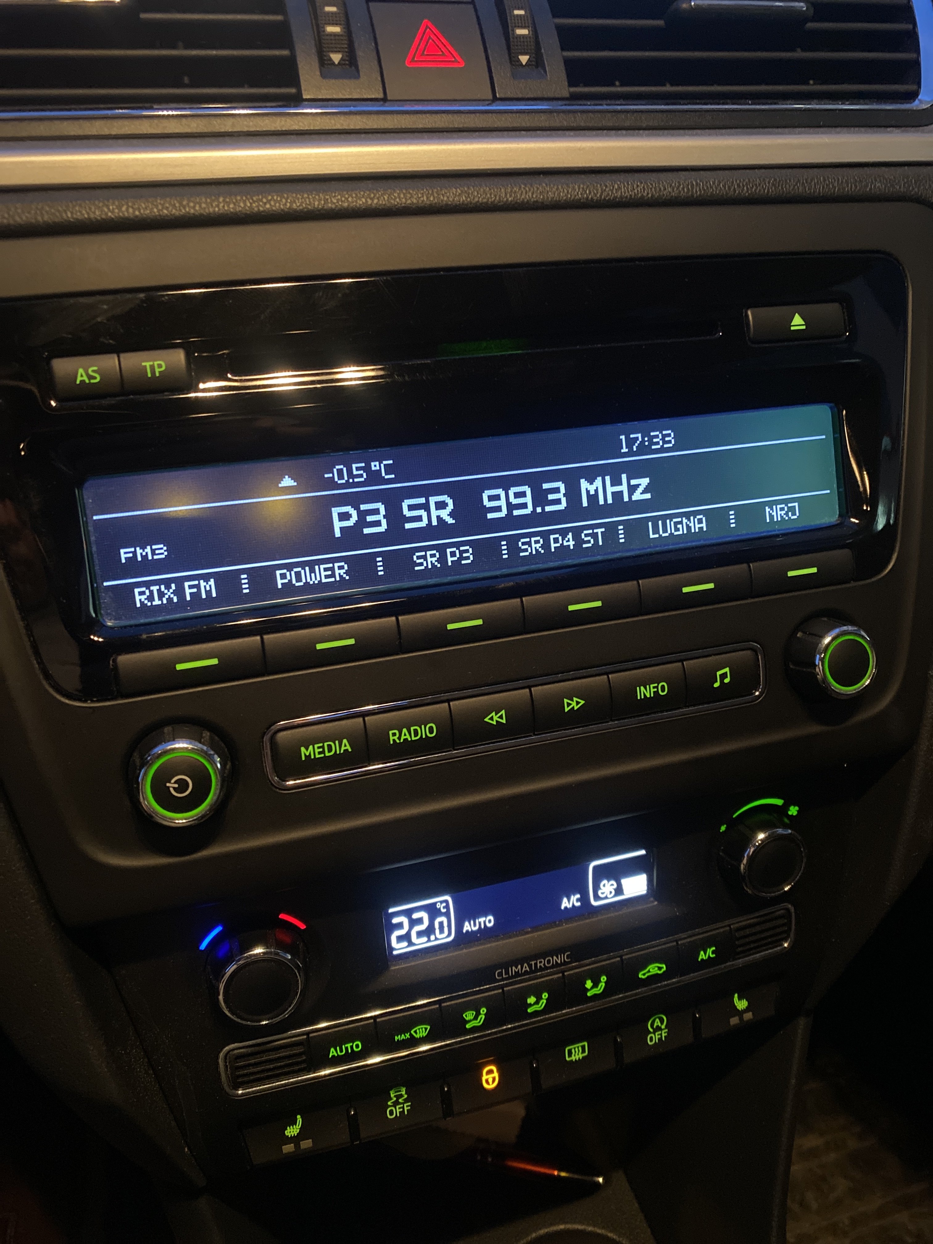 Upgrade swing radio - Skoda Rapid & Spaceback (2012 > ) - BRISKODA