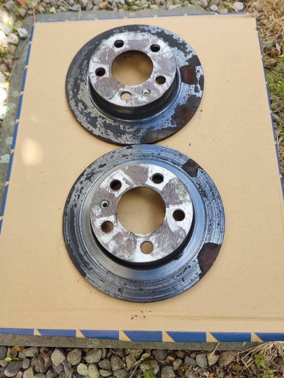 Brake disc rust/scoring - Škoda Kamiq - BRISKODA