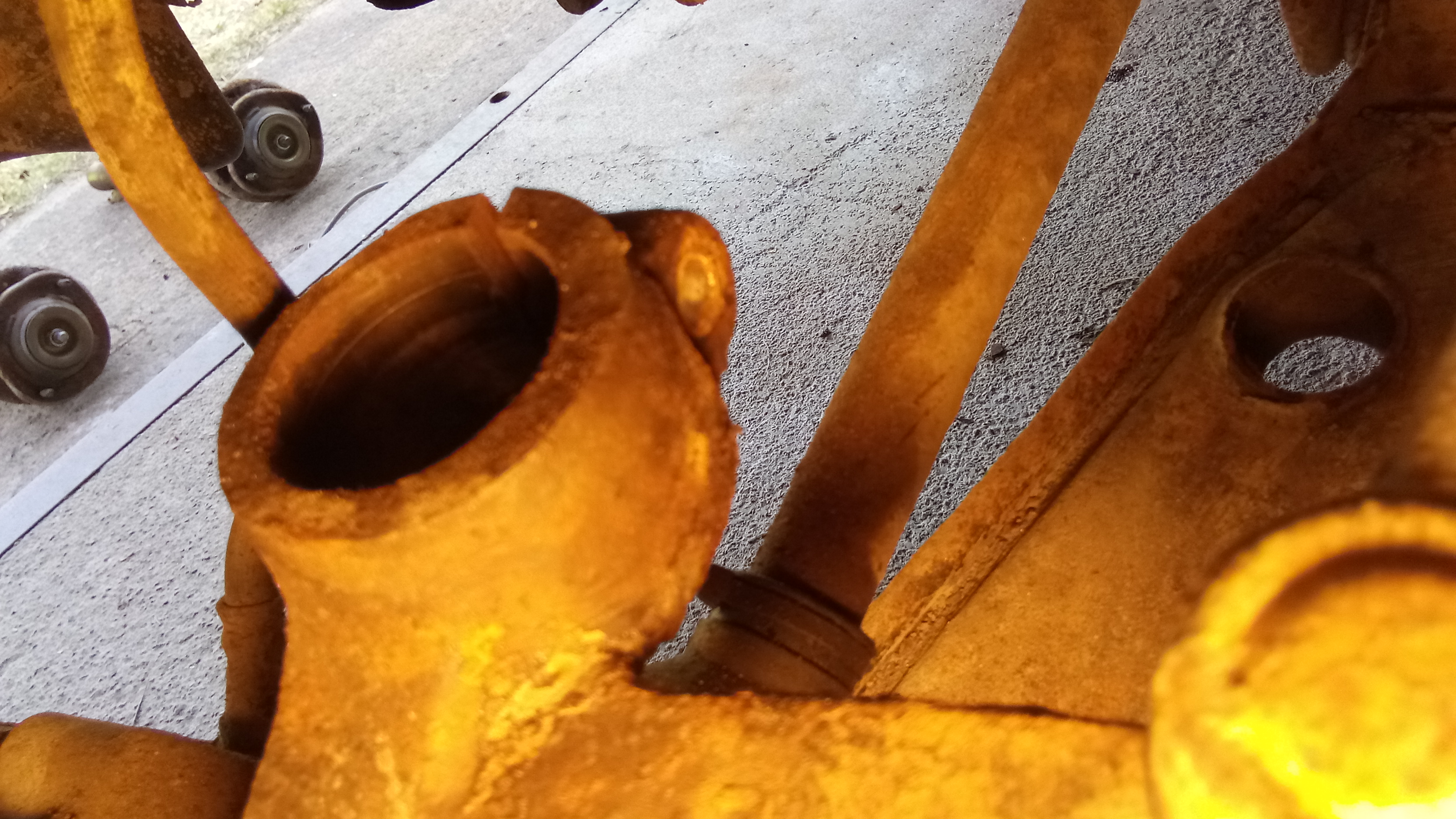 Skoda Felicia Front Shock Absorber pinch bolt problem..... - Skoda ...