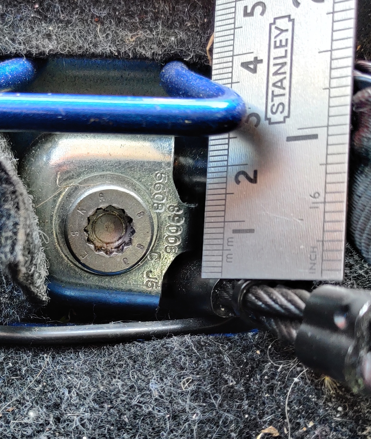 Skoda Fabia 3 Star Shaped Bolt Seatbelt - Skoda Fabia Mk3 (2014-2021 ...