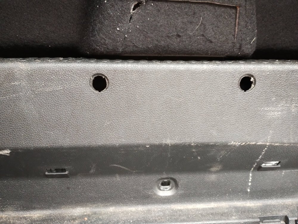 emergency boot opening needed - Skoda Superb Mk3 (2015 - 2023) - BRISKODA