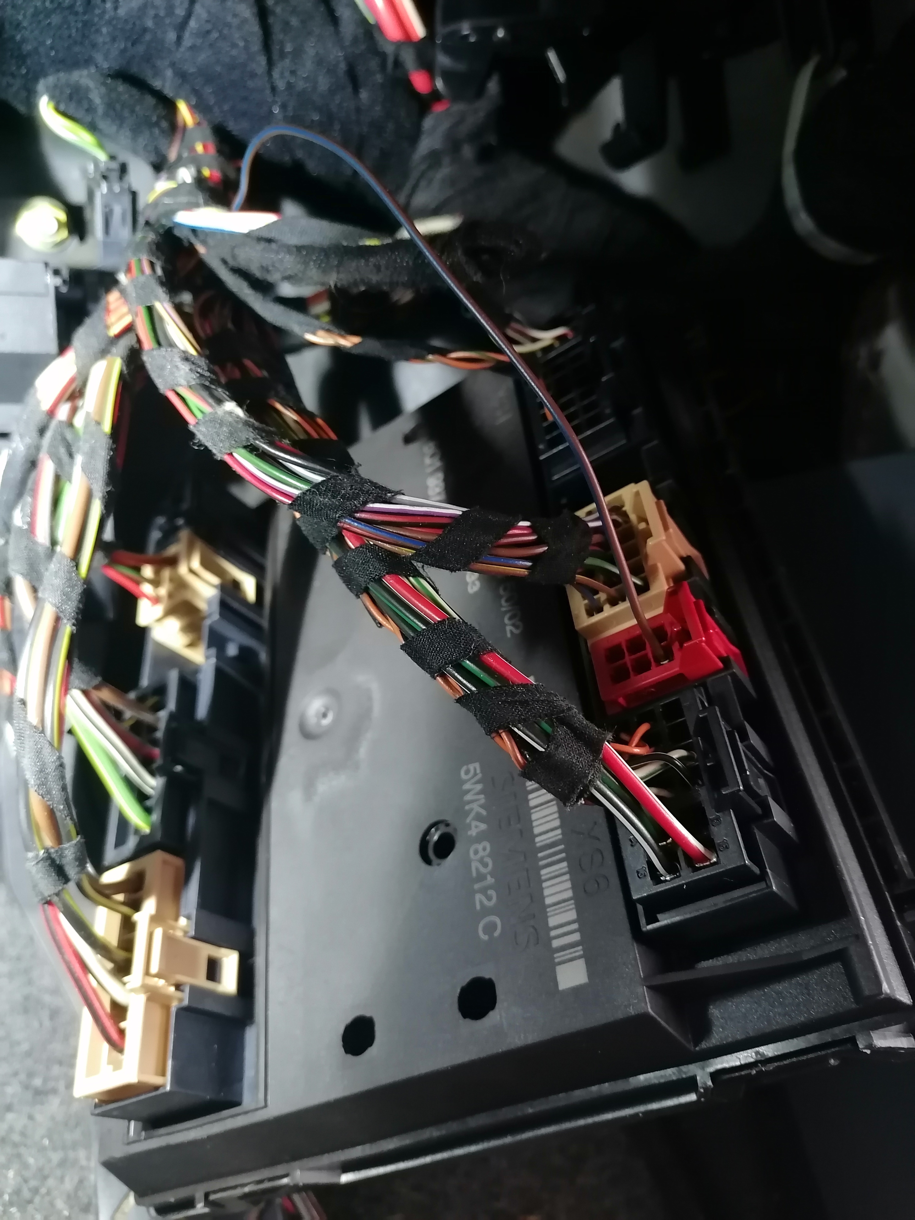 Fabia mk1 bcm sockets - Skoda Fabia Mk1 (1999-2007) - BRISKODA