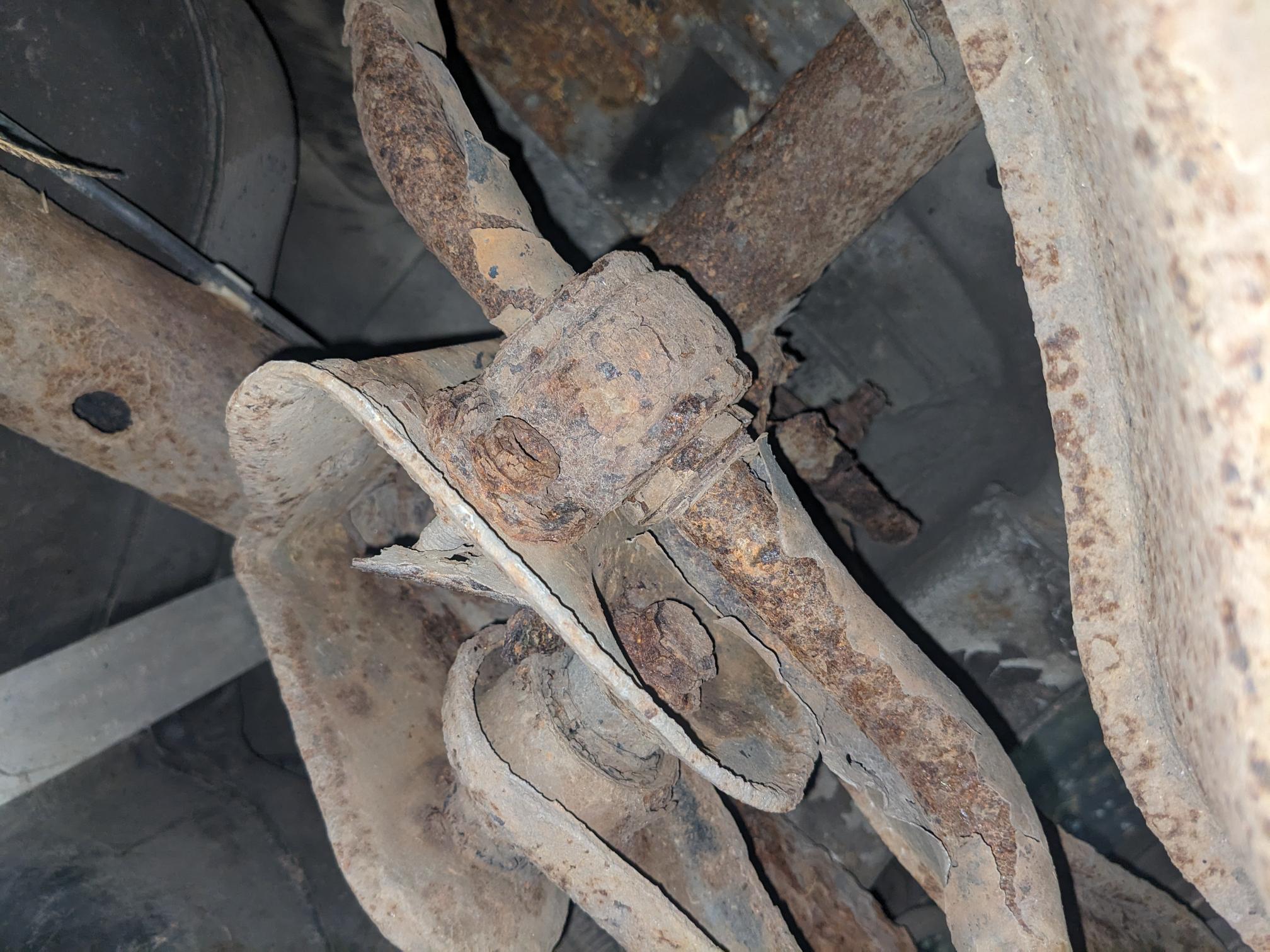 Rear Beam Axle failed - need guidance please - Skoda Octavia Mk2 (2004 ...