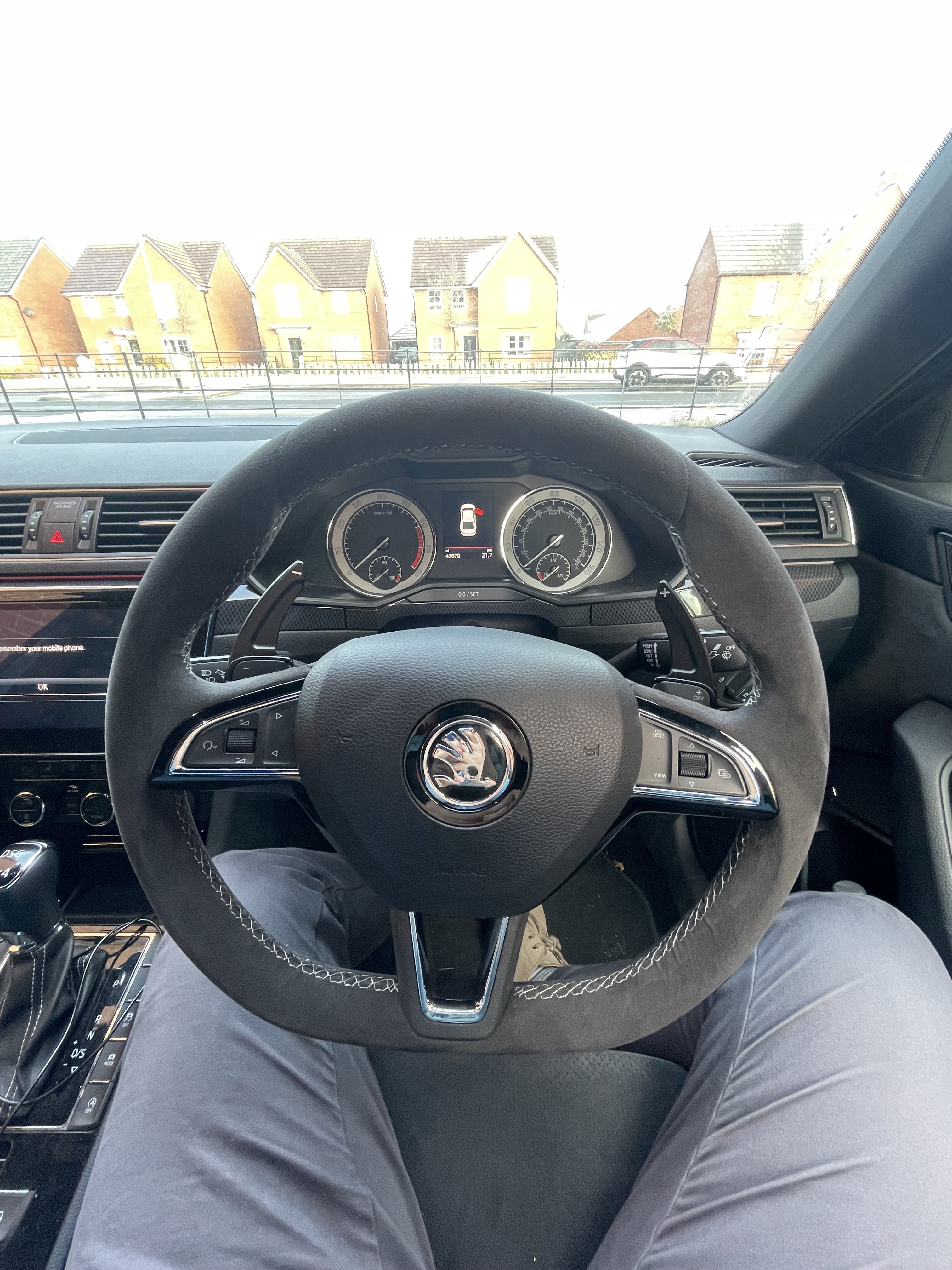 Alcantara Wheel for late 2018 Sportline - Skoda Superb Mk3 (2015 - 2023 ...