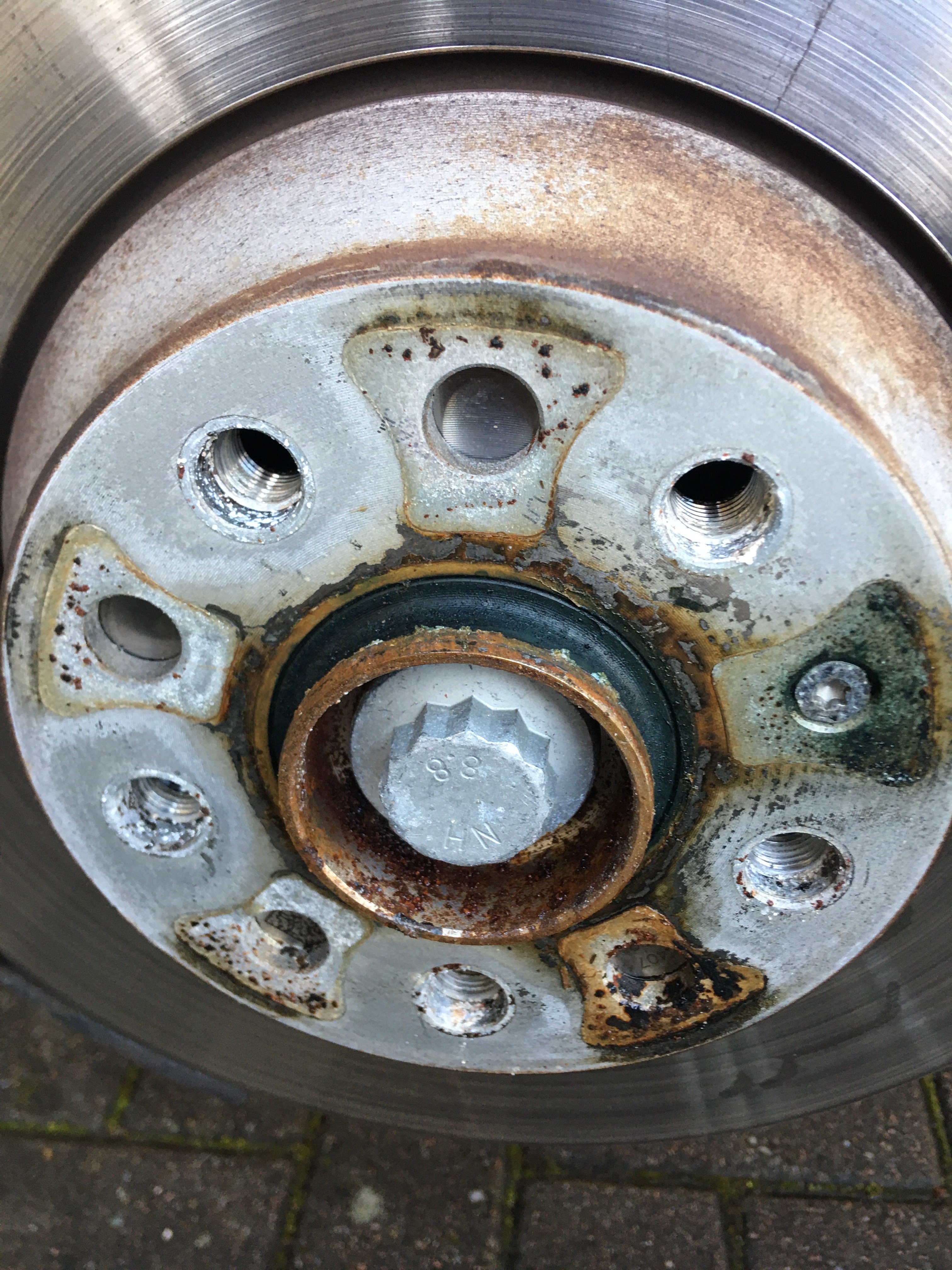 Furry Bolts - Winter Wheel Time - Skoda Kodiaq MK1 (2017-2023) - BRISKODA