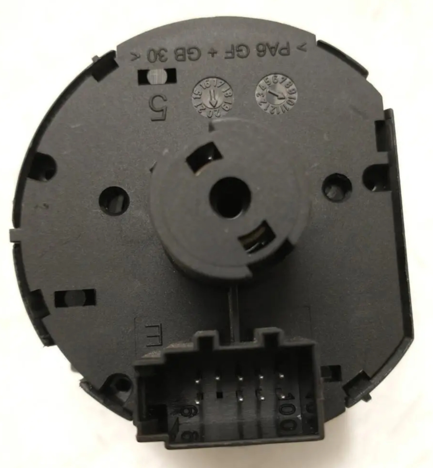 Headlight switch - 9 pin or 10 pin? - Audio, Electronics and Security ...