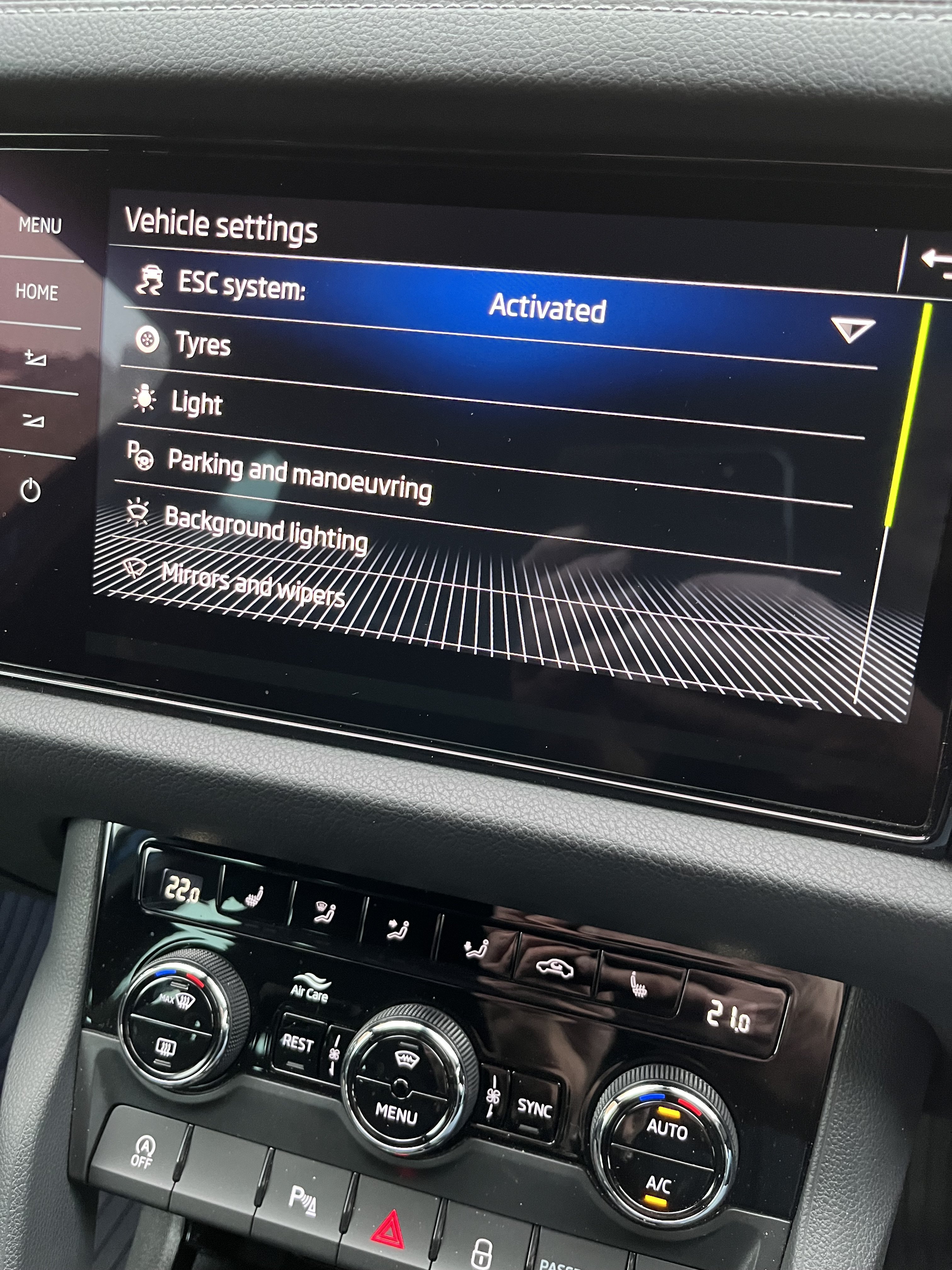 Changing interior ambient lighting colour on 2023 Sportline 1.5dsg ...