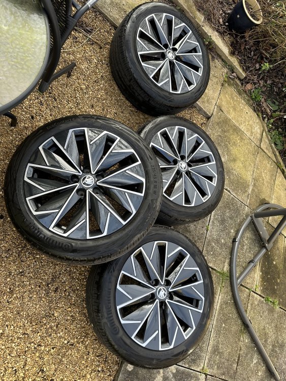 Nearly new Propus Aero 18 inch wheels and Continental Ecocontact 6 ...