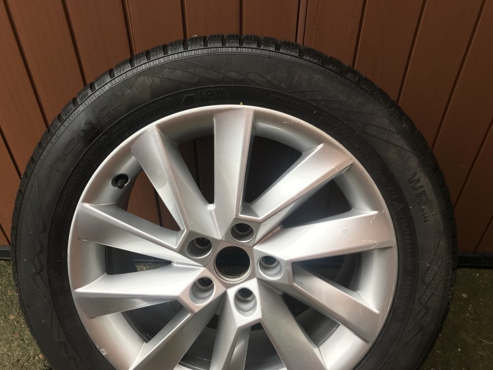 Wheels.. SKODA SUPERB SE L EXECUTIVE TSI 2019 - Skoda Superb Mk3 (2015 ...