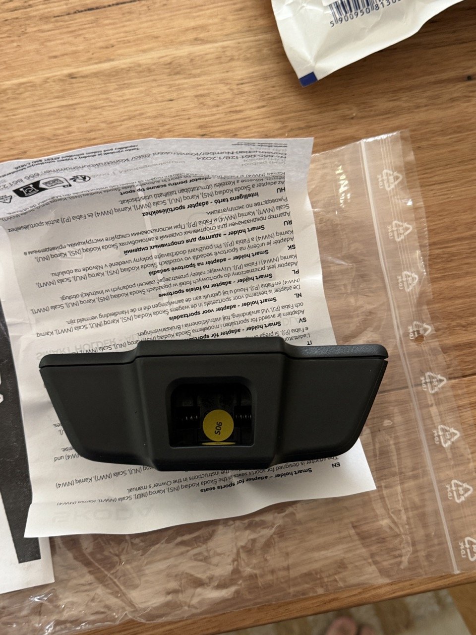 VRS seat tablet holder - Skoda Octavia Mk4 (2020 > ) - BRISKODA