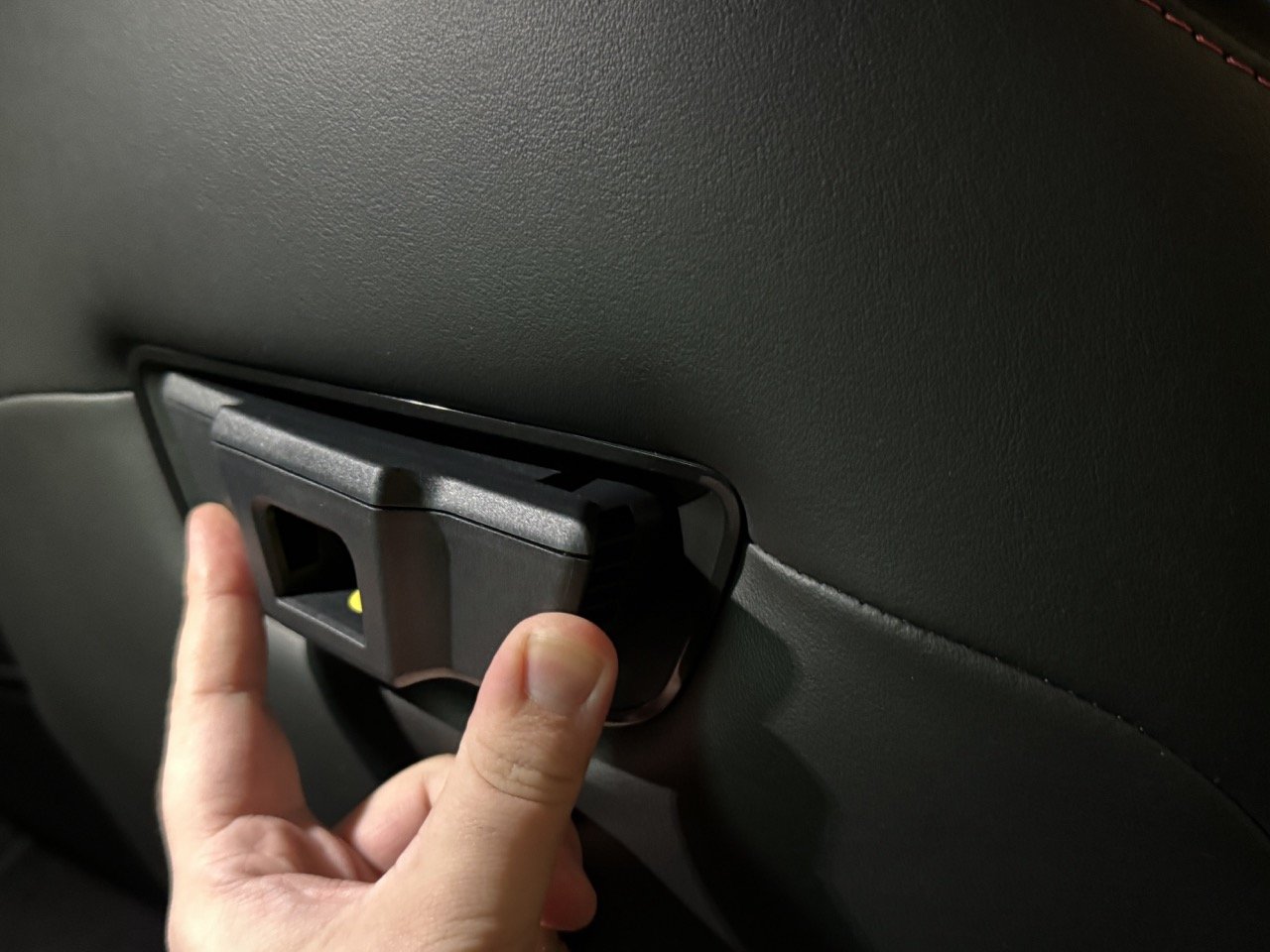 VRS seat tablet holder - Skoda Octavia Mk4 (2020 > ) - BRISKODA