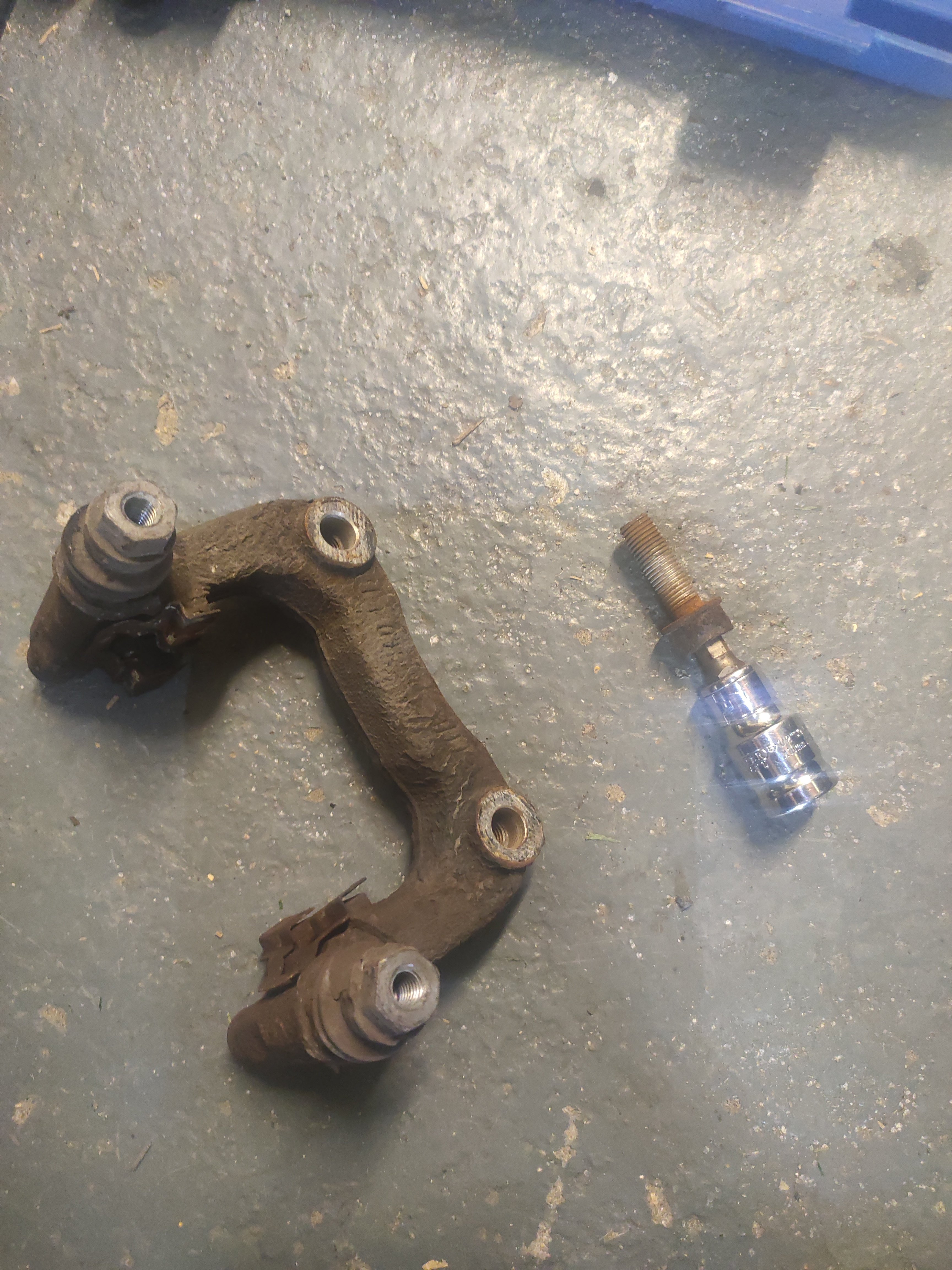 Rear caliper carrier bolts - Skoda Roomster (2006-2015) - BRISKODA