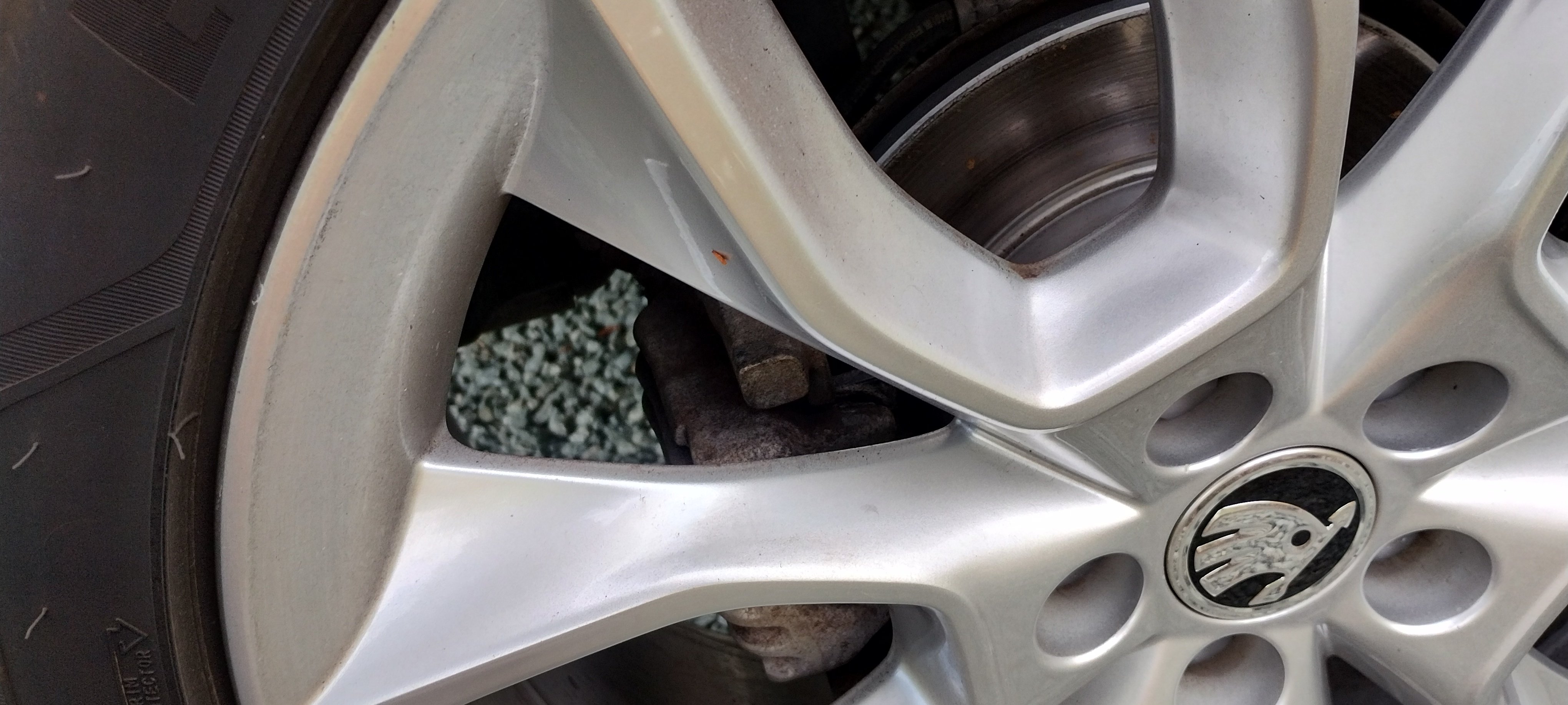 Corroded rear discs - Škoda Kamiq - BRISKODA