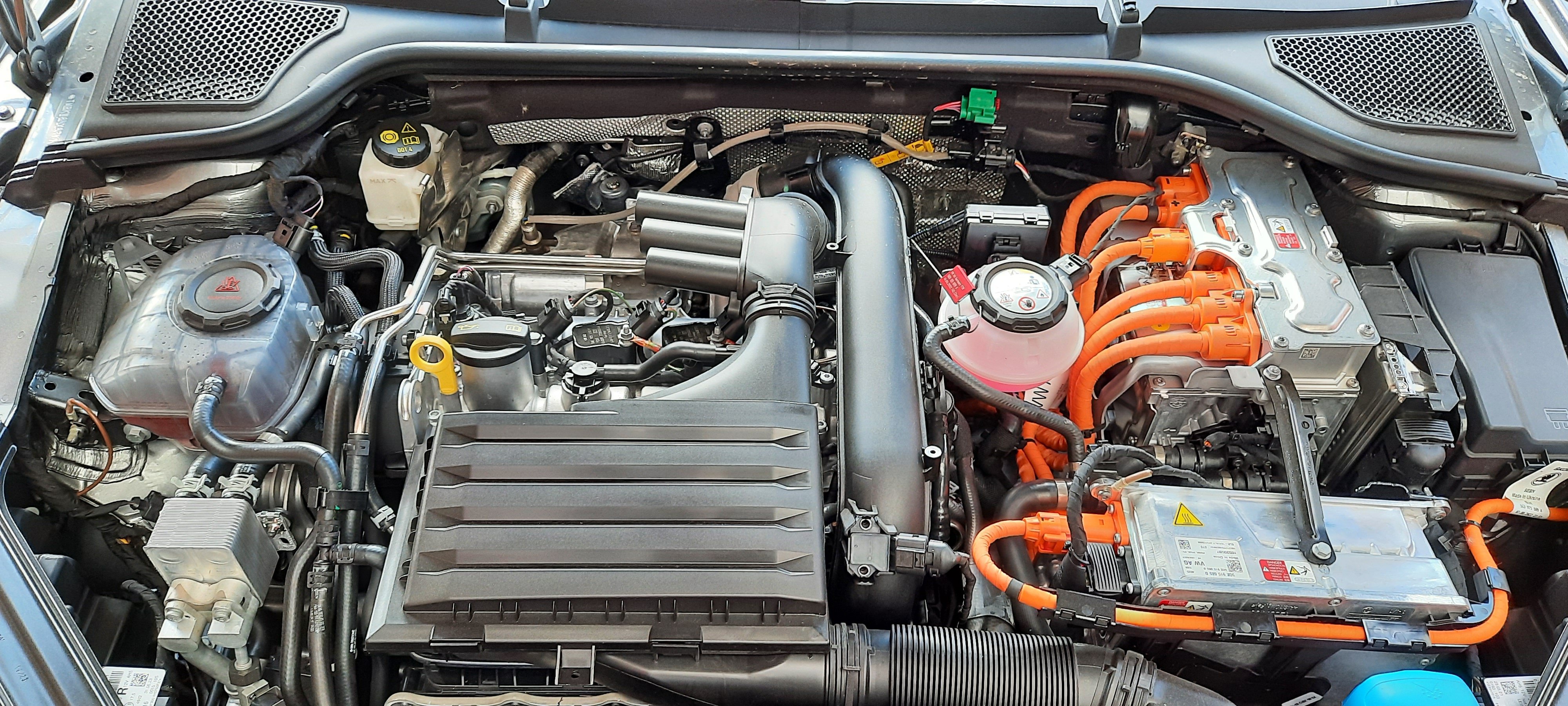 What does your engine look like? - Skoda Octavia Mk4 (2020 > ) - BRISKODA