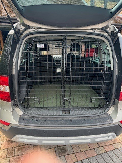 NOW SOLD - Skoda Yeti Custom Boot Floor and Dog Guard / Tailgate Guard ...