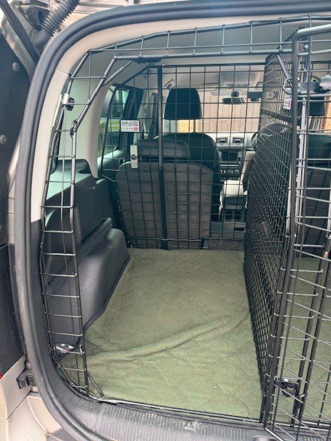 NOW SOLD - Skoda Yeti Custom Boot Floor and Dog Guard / Tailgate Guard ...