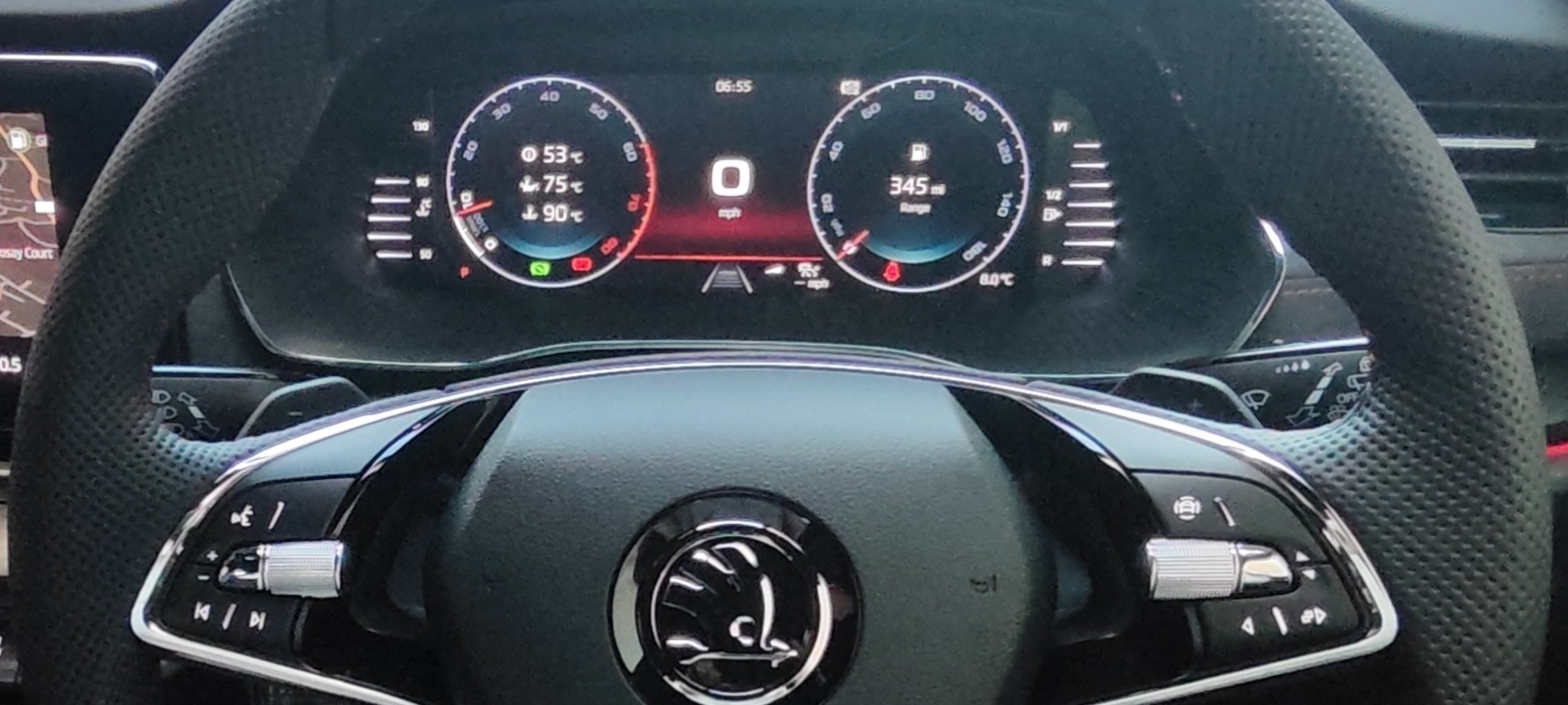 Virtual cockpit configuration screen - Skoda Octavia Mk4 (2020 ...