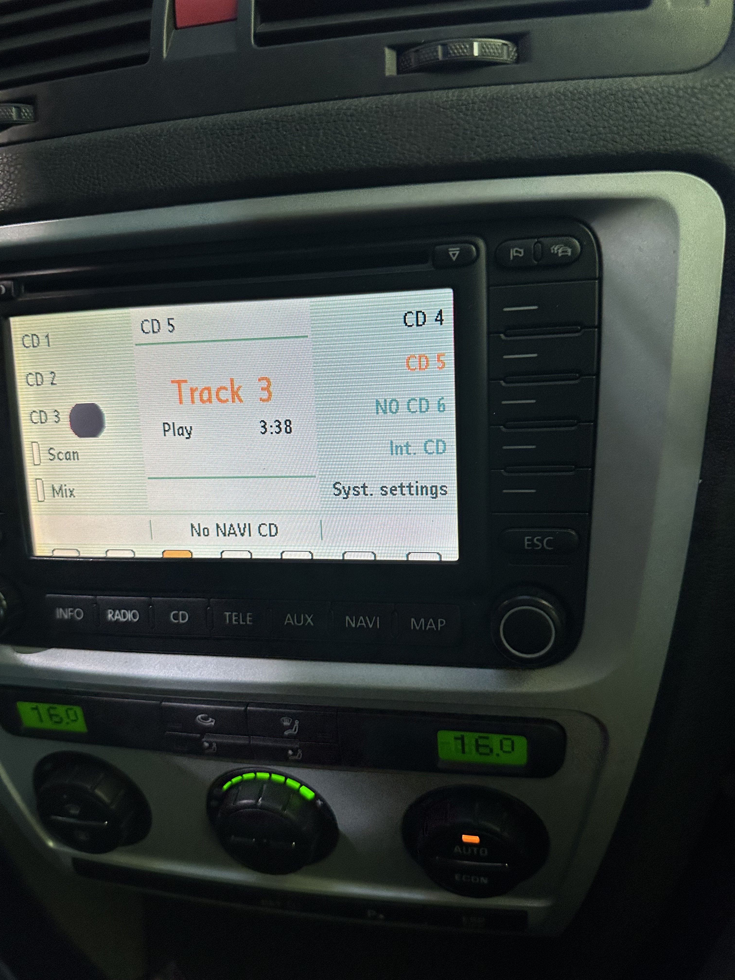 Nav screen bleed - Audio, Electronics and Security - BRISKODA